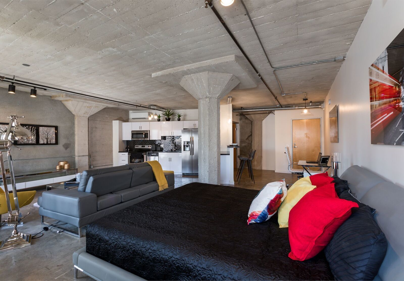 View Photos | Cosmo Lofts