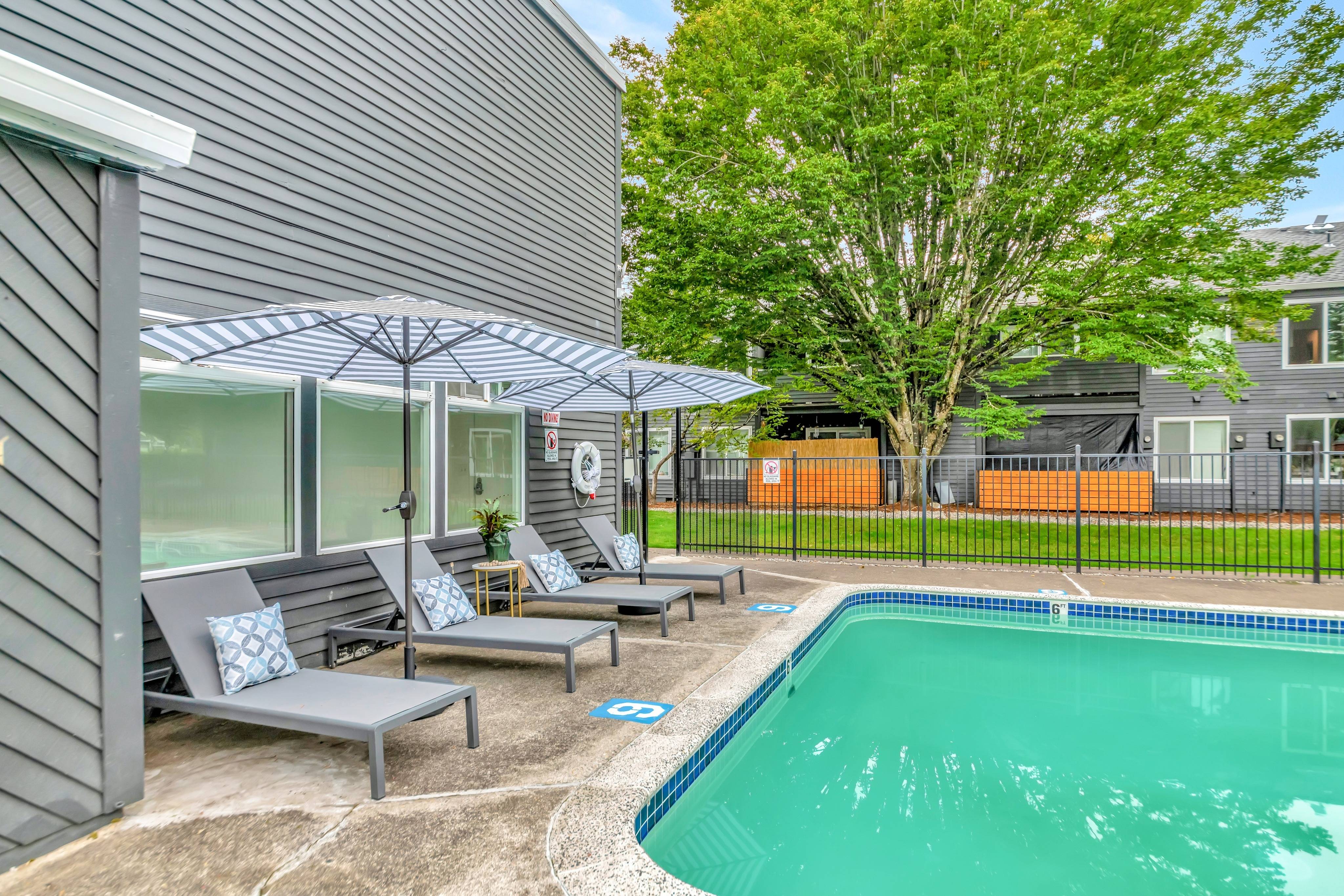 View Photos | The Huntley