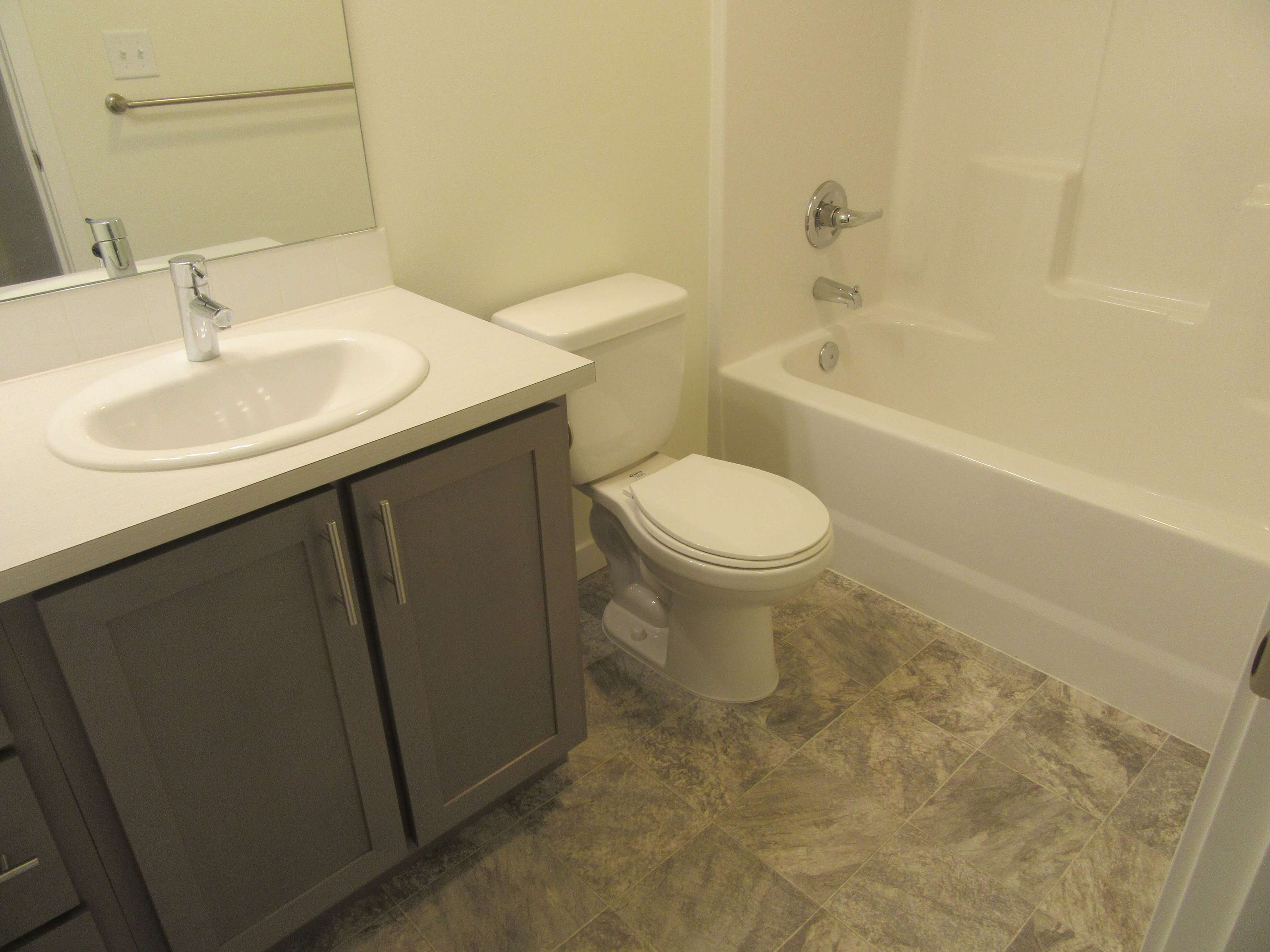 3-Bed 2-Bath | 3 Bed Apartment | Harvard Suites