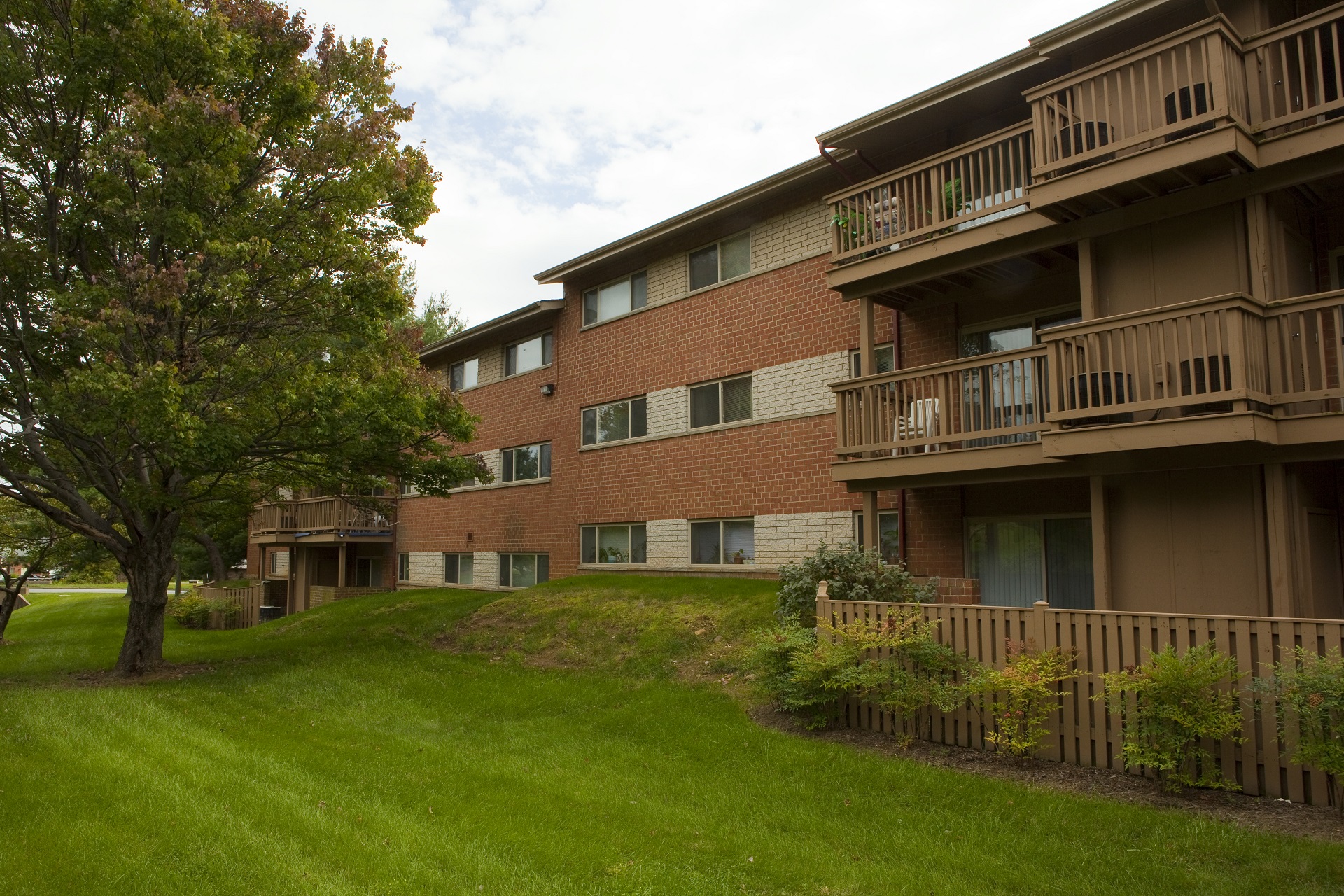 View Our Amenities | Clarke Manor