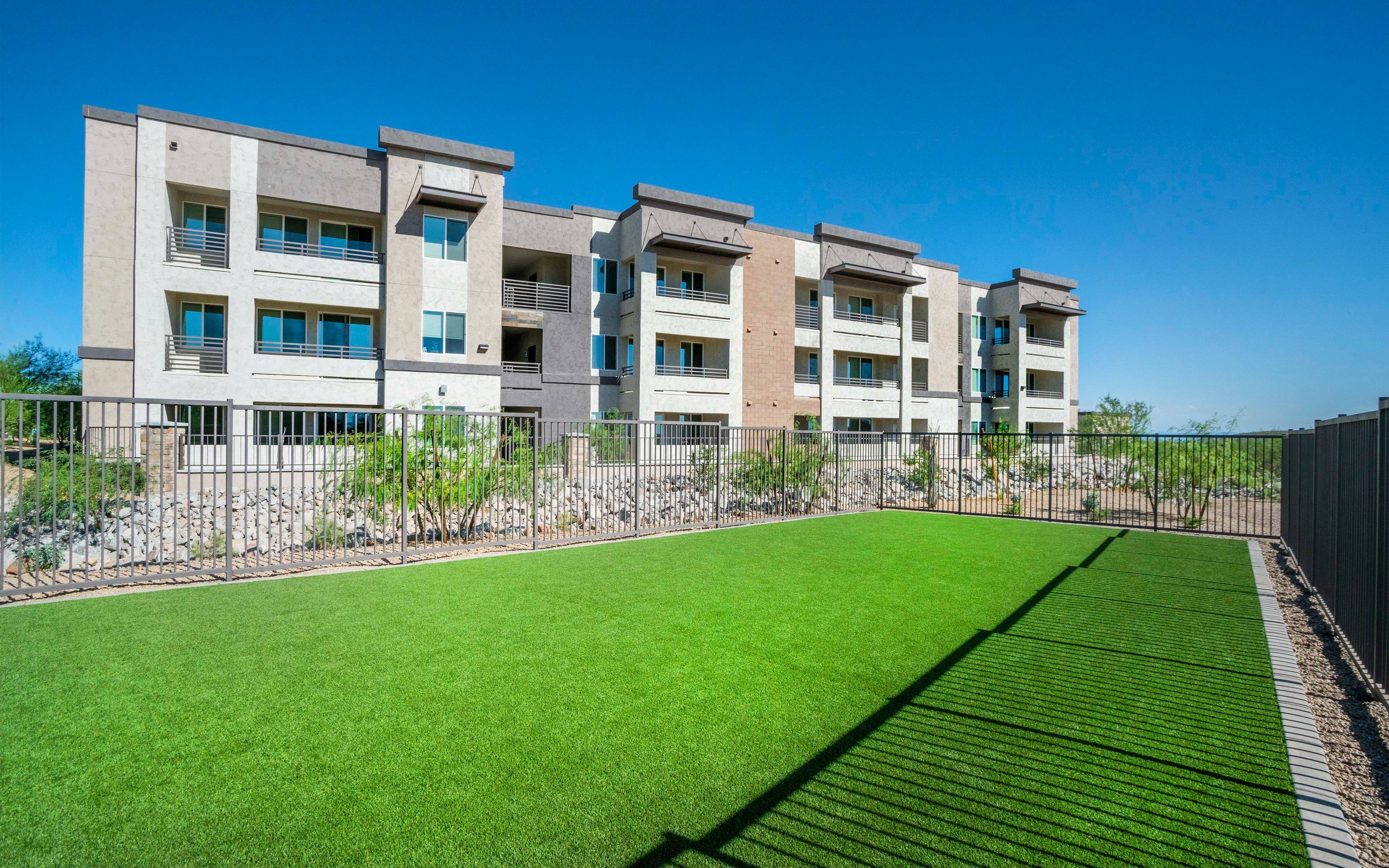 Brand New 1, 2, & 3 Bedroom Apartments in North Phoenix, AZ | Acero ...