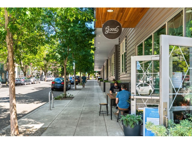 View Photos & Take A Virtual Tour | East 12 Lofts | Apartments for Rent ...