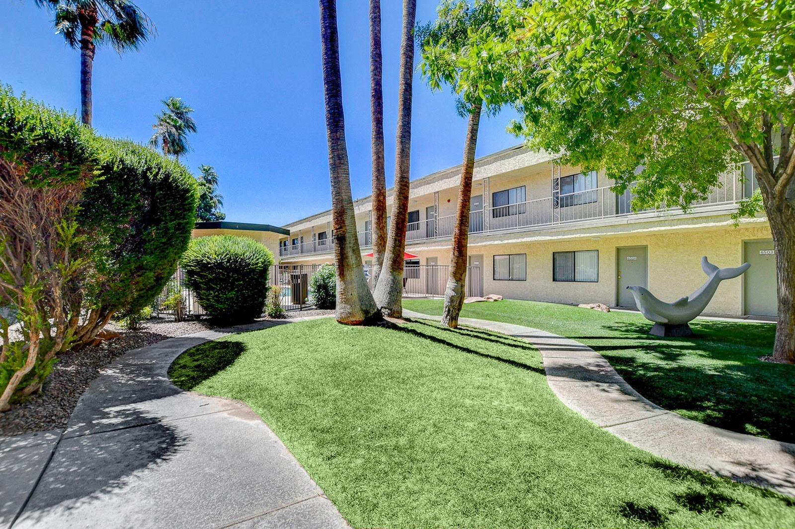 Paradise Royale Apartments, 4505 Paradise Rd, Las Vegas, NV - RentCafe