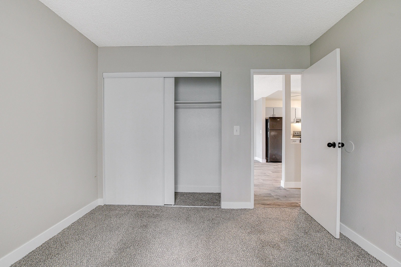 View Photos | Cameron Apartments