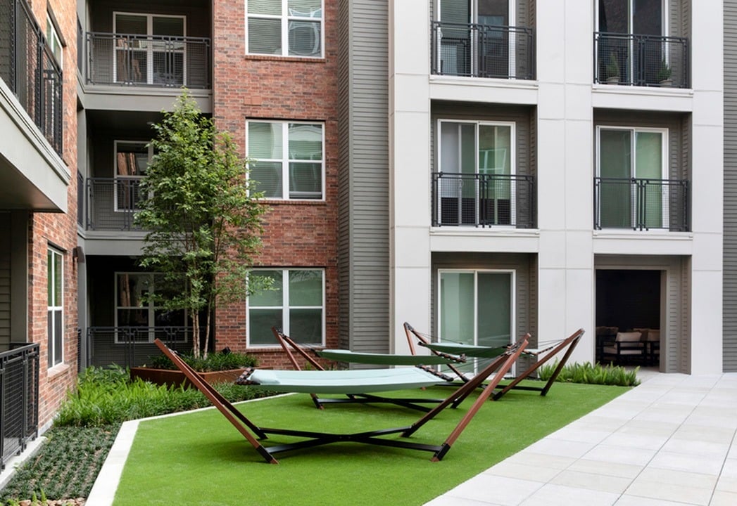 Photos & Tours | Modera Washington Luxury Apartments Houston