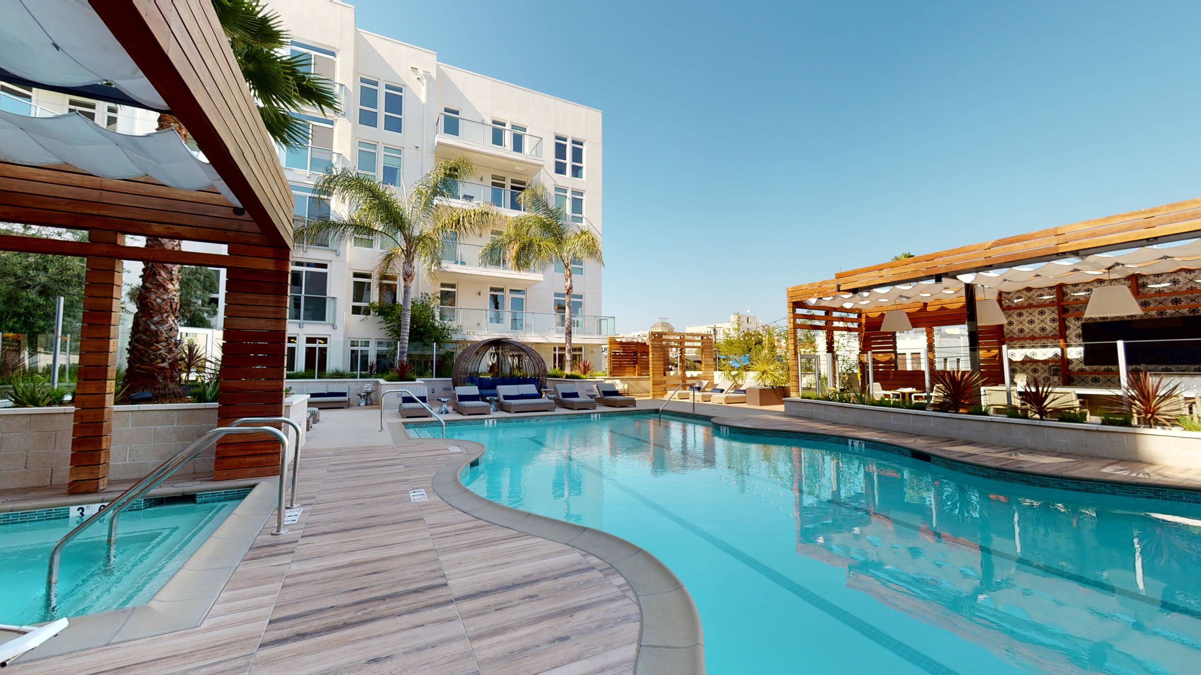 Photos | Modera Hollywood | Hollywood Apartments