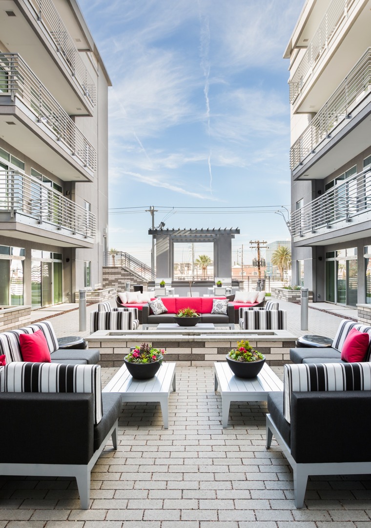 Linear | Apartments In Phoenix, AZ