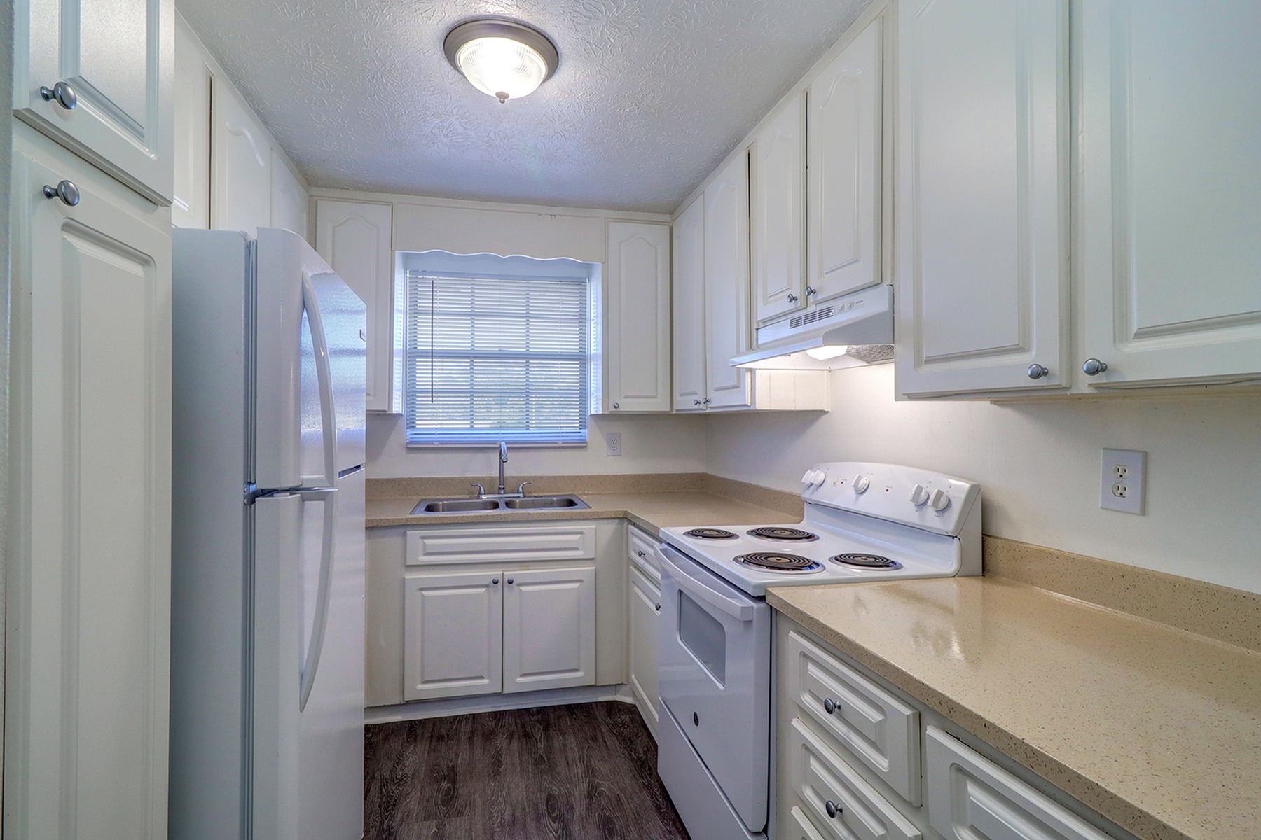 View Photos & Take A Virtual Tour | The Rio Apartments