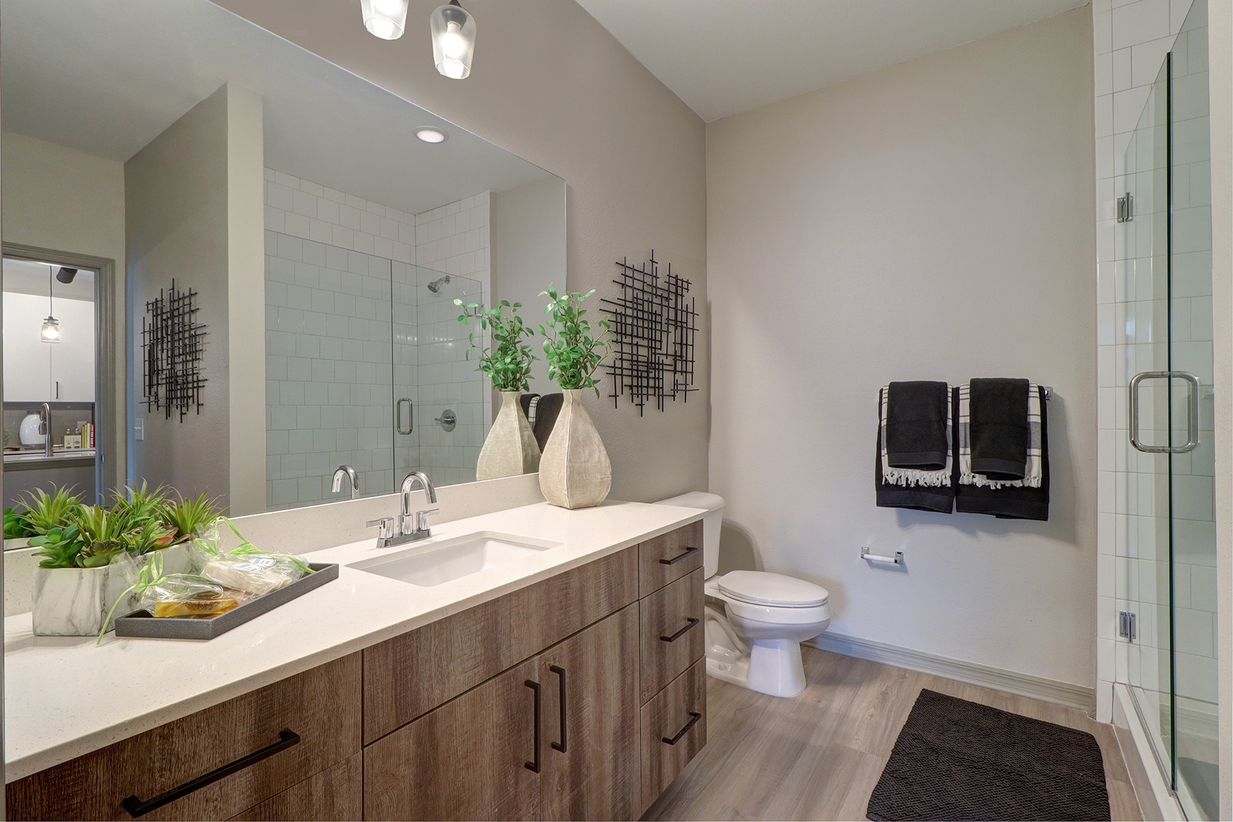 View Photos | Hite & Notch Apartments