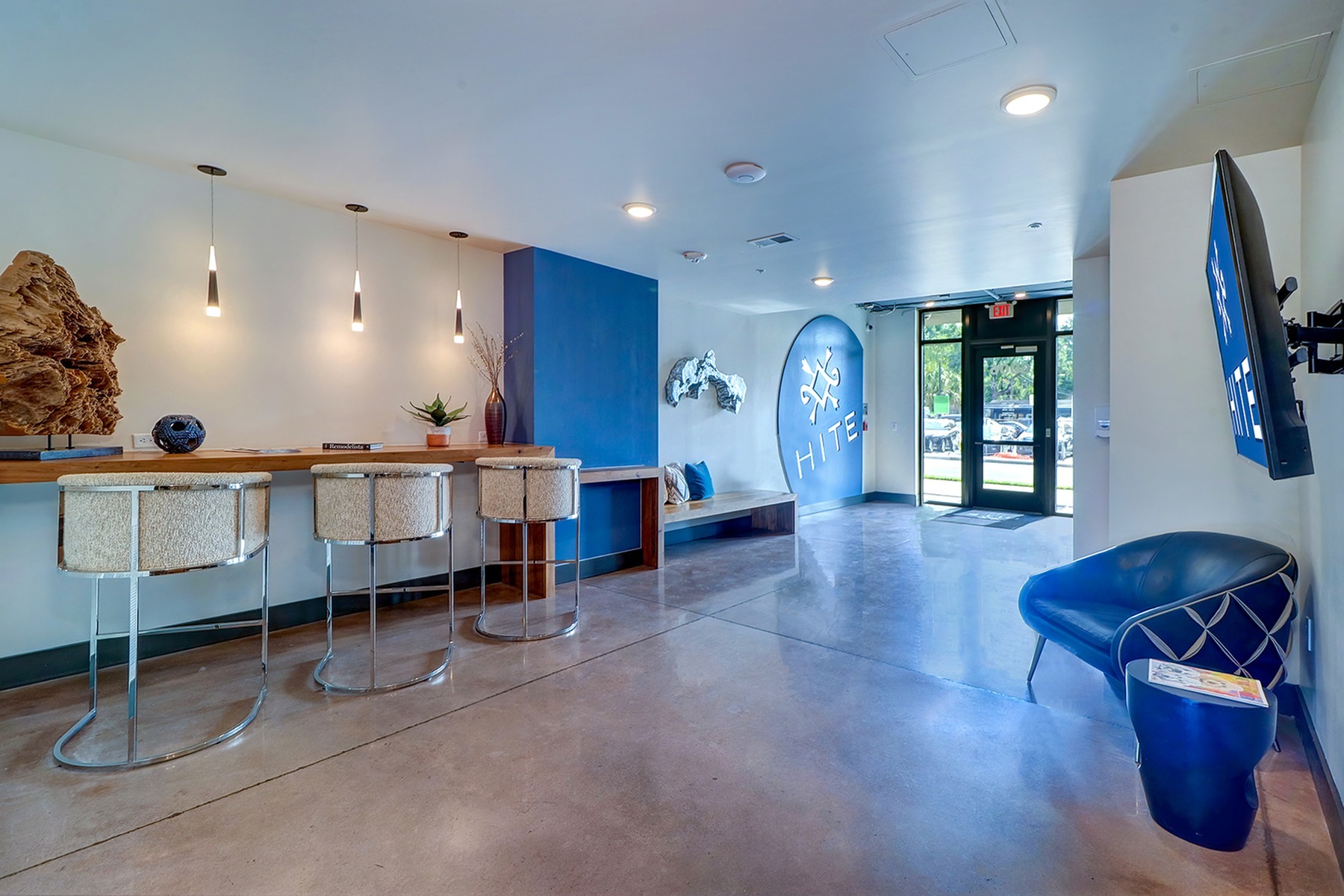 View Photos | Hite & Notch Apartments