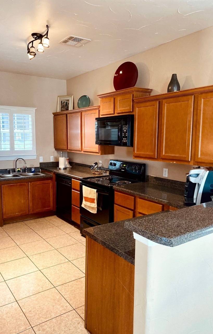 View Photos | Summerstone