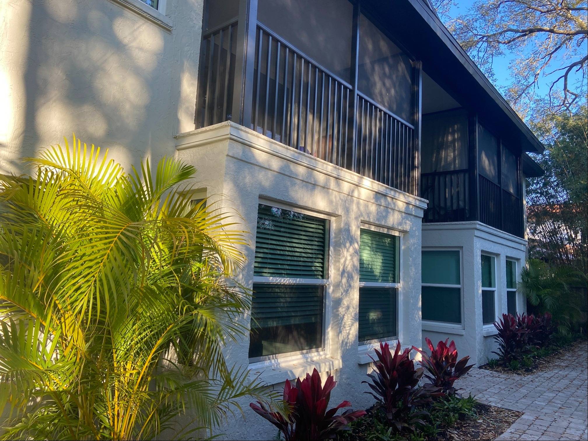 1 Bed Apartments - Check Availability | Solstice Apartments