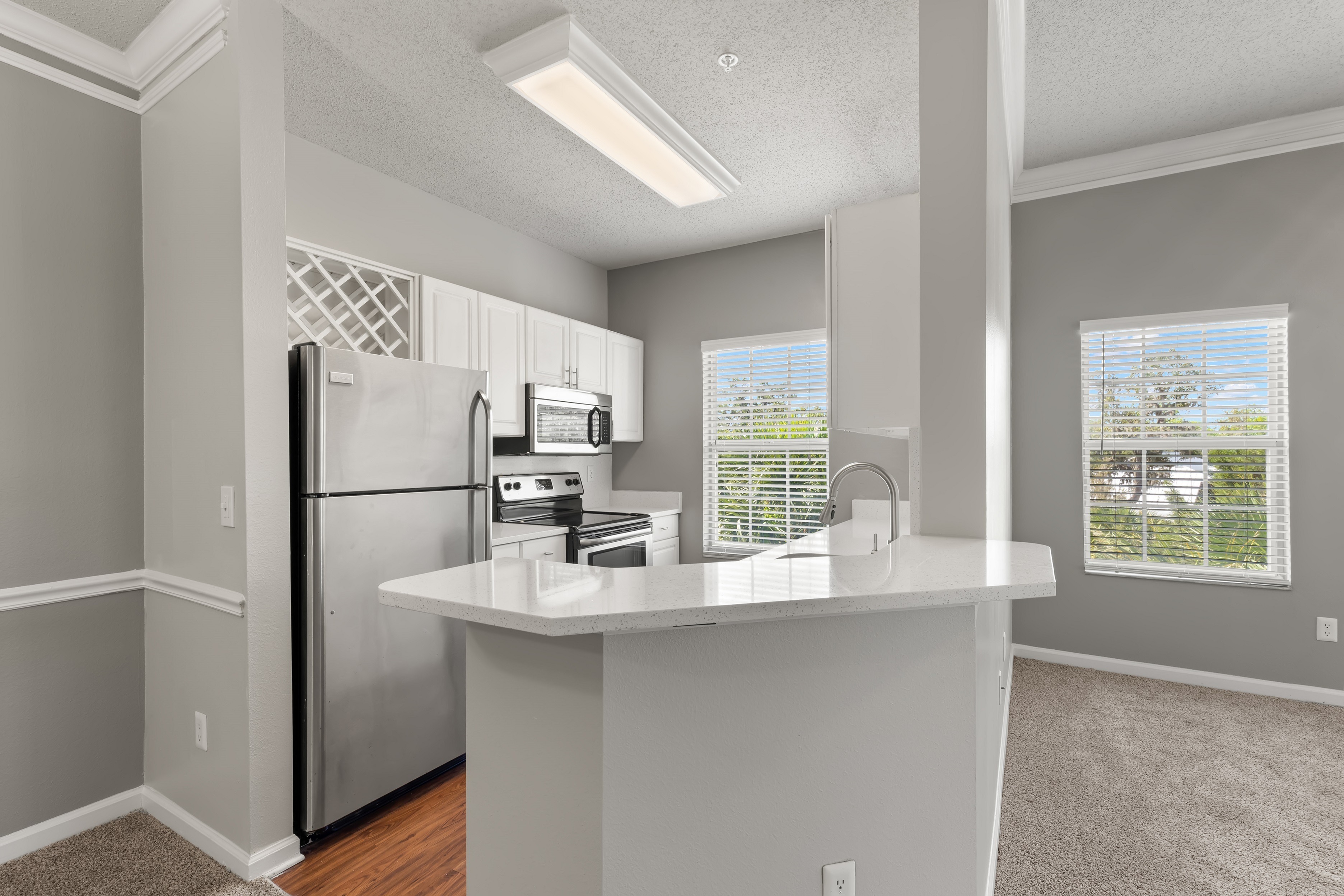 View Photos & Take A Virtual Tour | Summer Cove Apartments