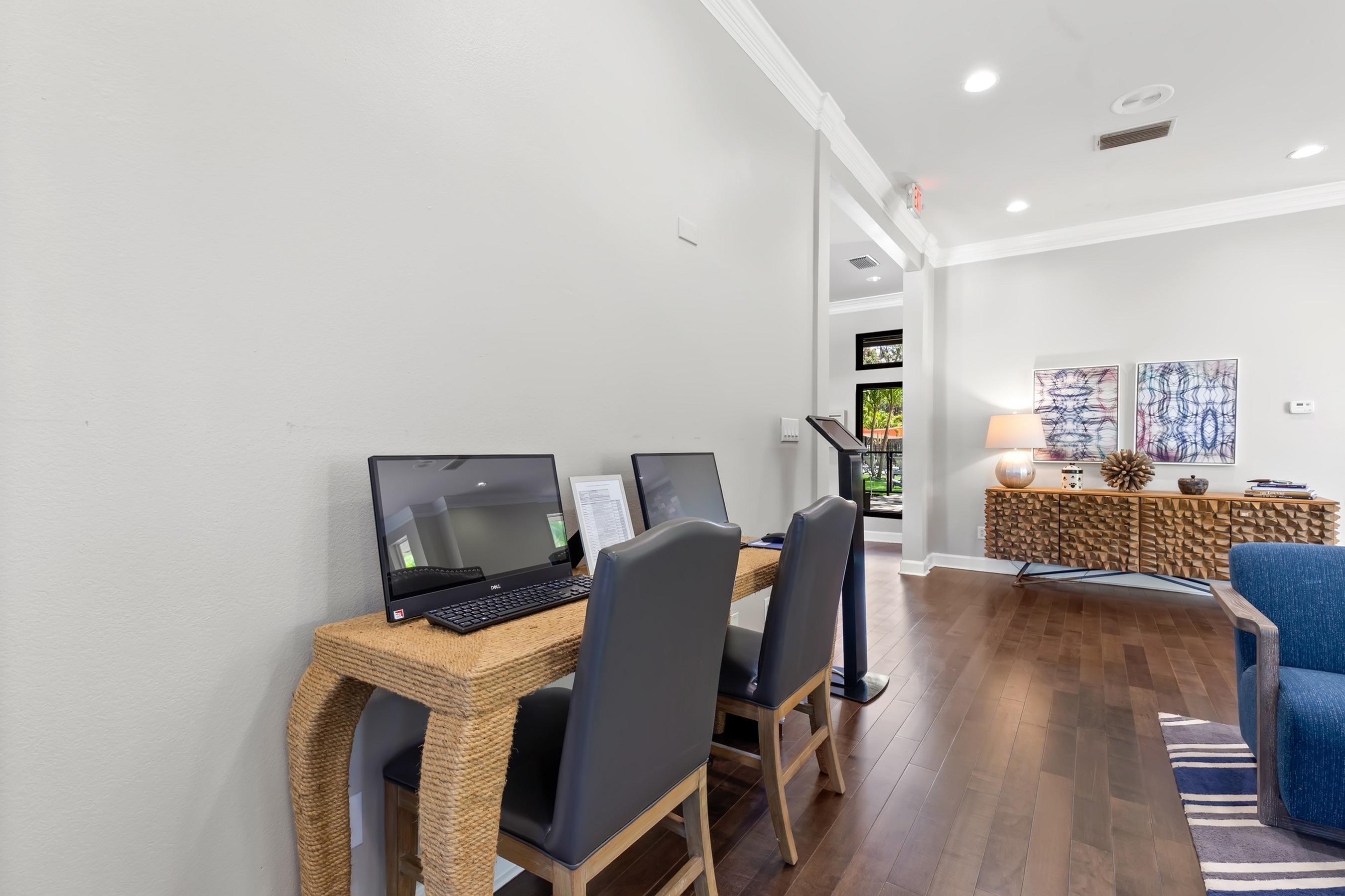 View Photos & Take A Virtual Tour | Summer Cove Apartments