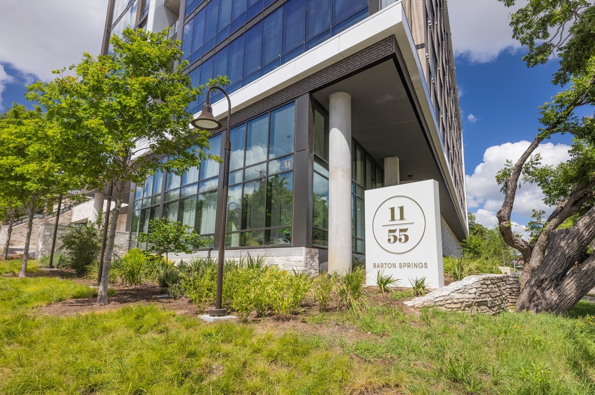 View Photos | 1155 Barton Springs