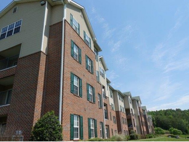 View Photos | Cummings Place Apartments