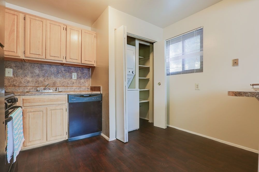 View Photos | Villas at 4607