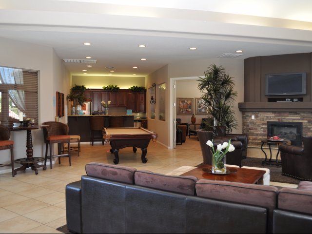 View Photos | Crescent Ridge Apartments