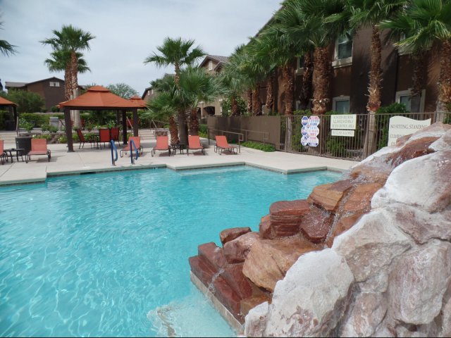 View Photos | Crescent Ridge Apartments