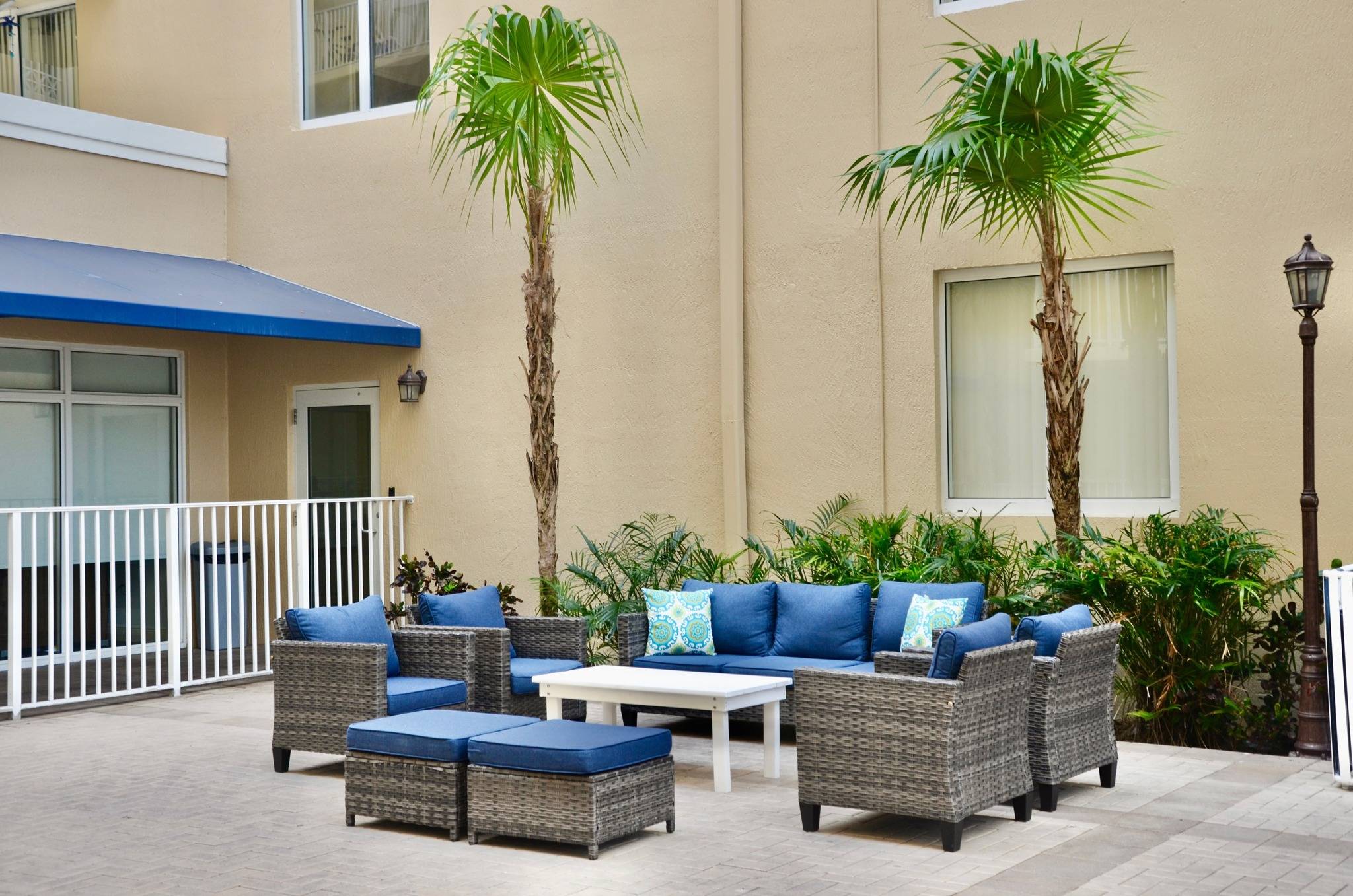 View Photos & Take A Virtual Tour | Miami Riverfront Residences