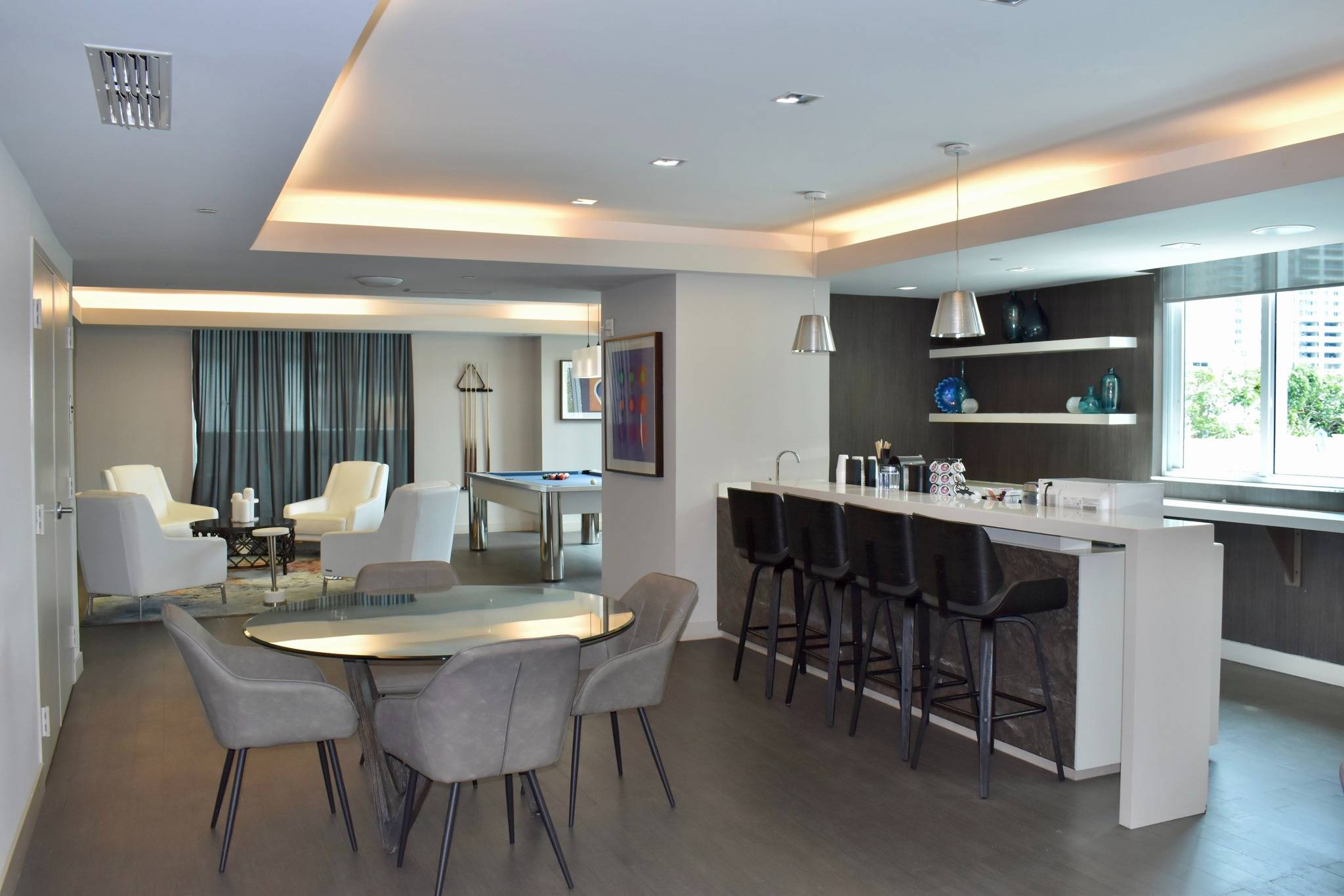 View Photos & Take A Virtual Tour | Brickell First