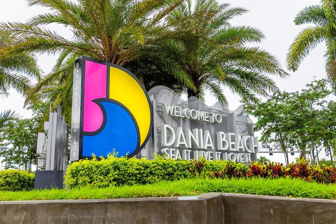 View Photos & Take A Virtual Tour | Sea View at Dania