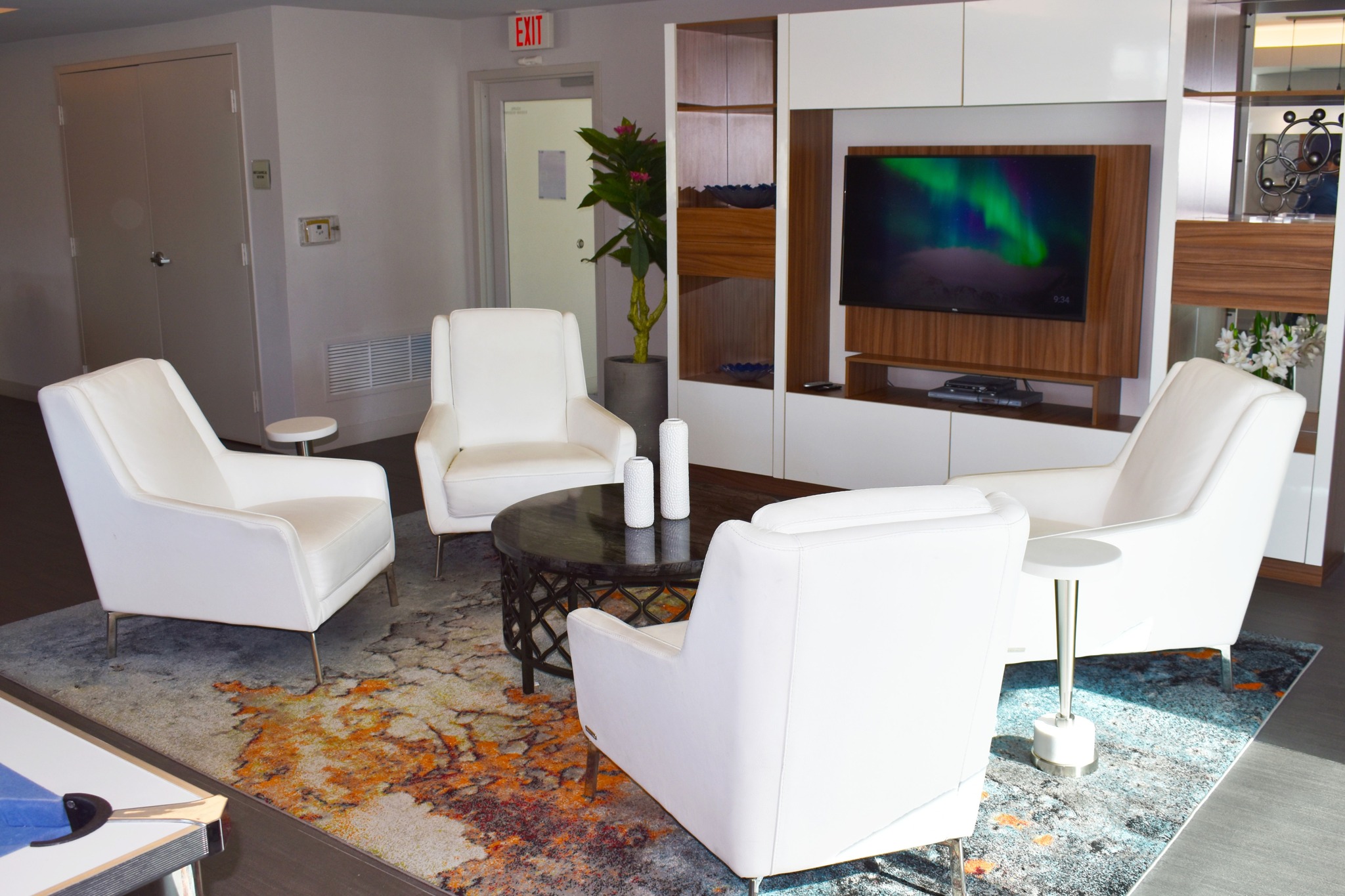 View Photos & Take A Virtual Tour | Brickell First