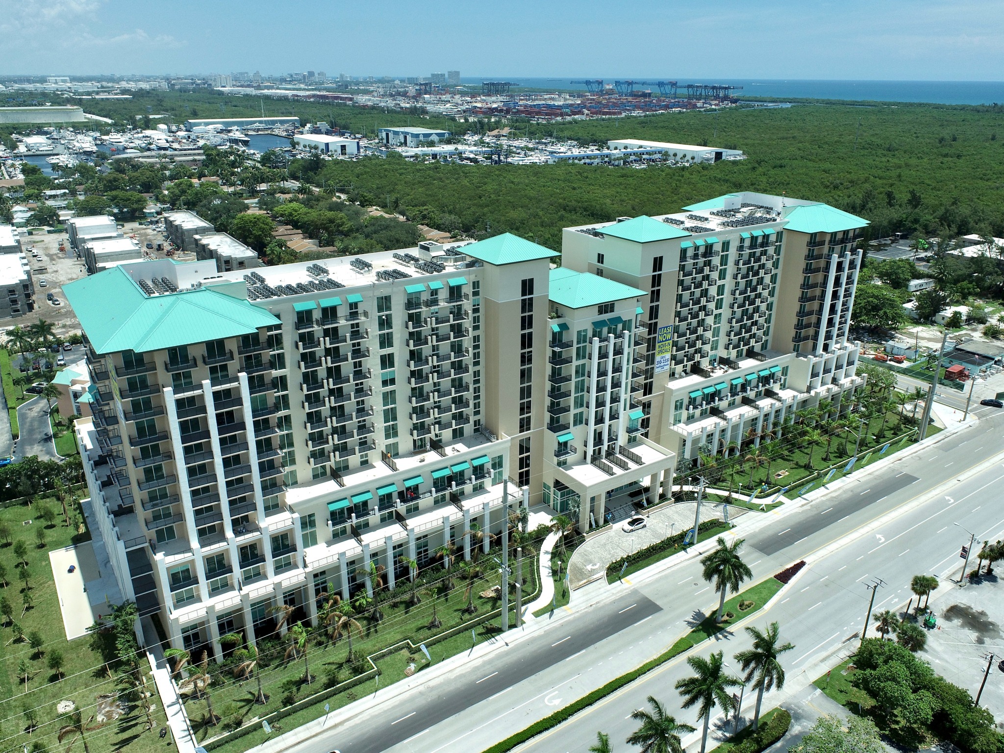 View Photos & Take A Virtual Tour | Sea View at Dania