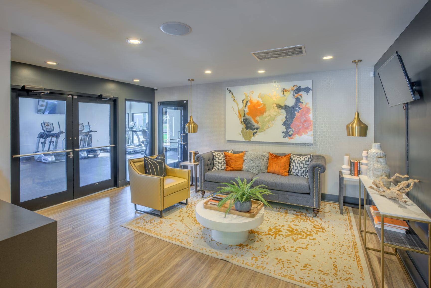 View Photos & Take A Virtual Tour | Flats on 7th Apartments