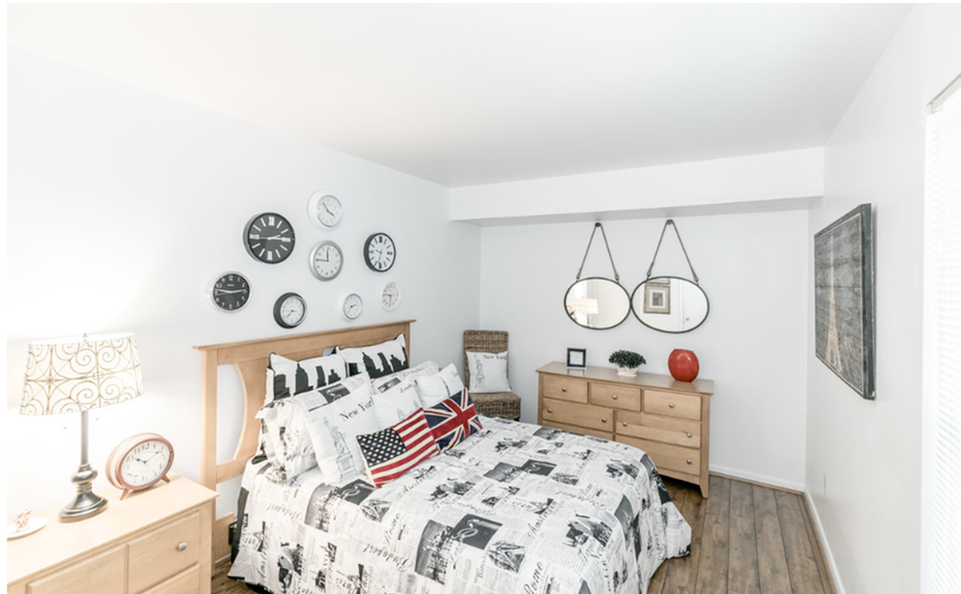 View Photos | Fox Hill Apartments