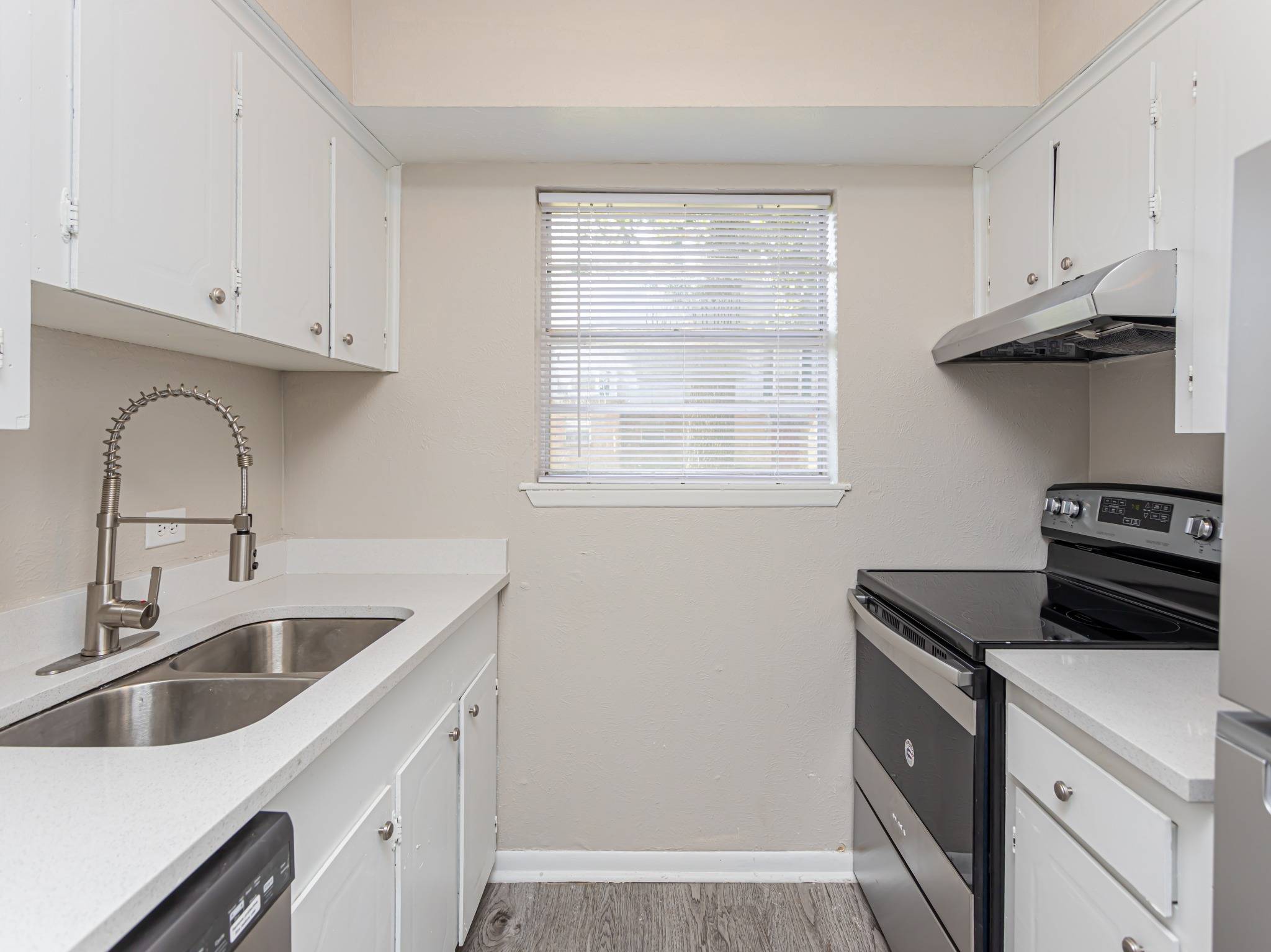 View Photos | The Avery