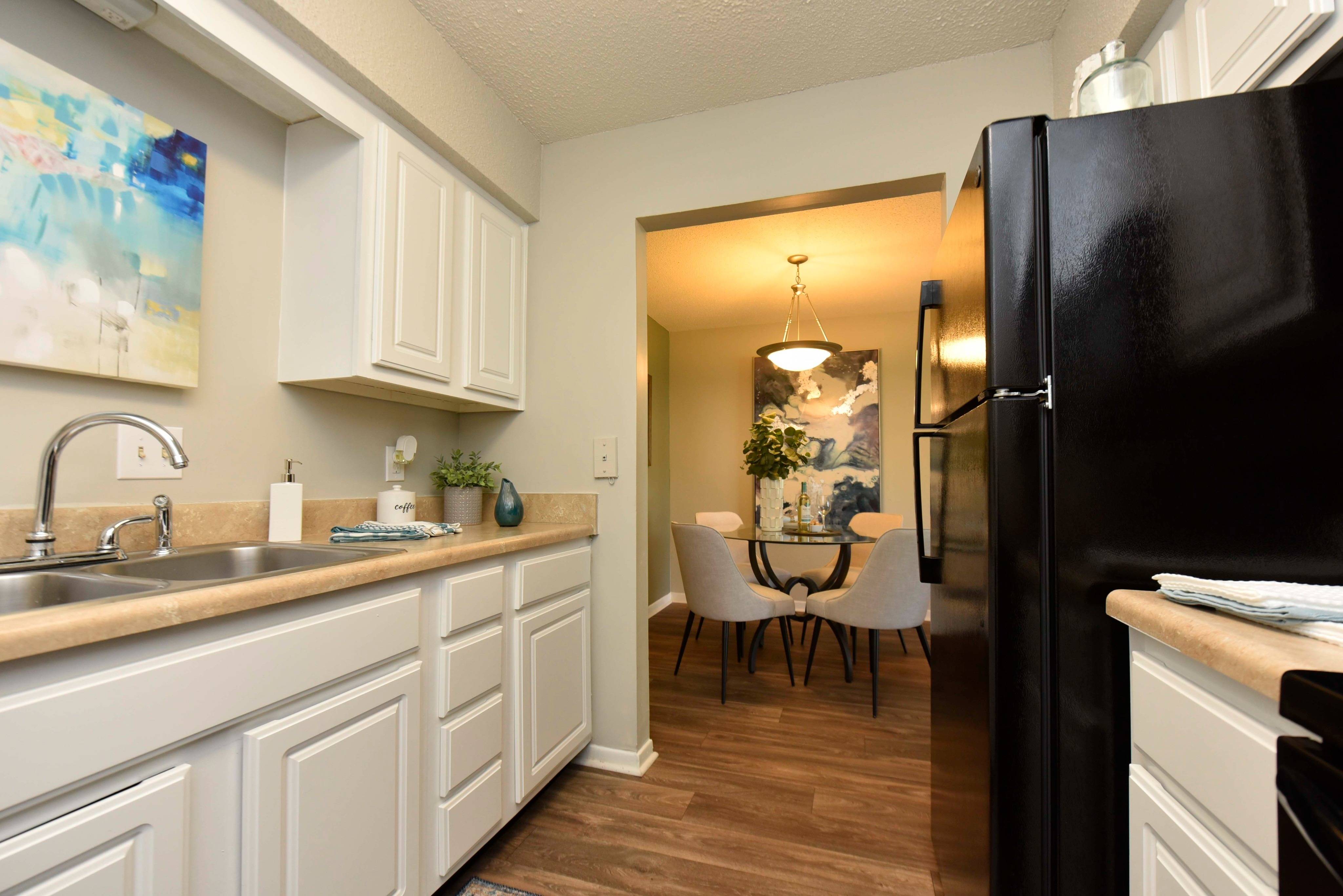 View Photos | Brookhaven Apartments