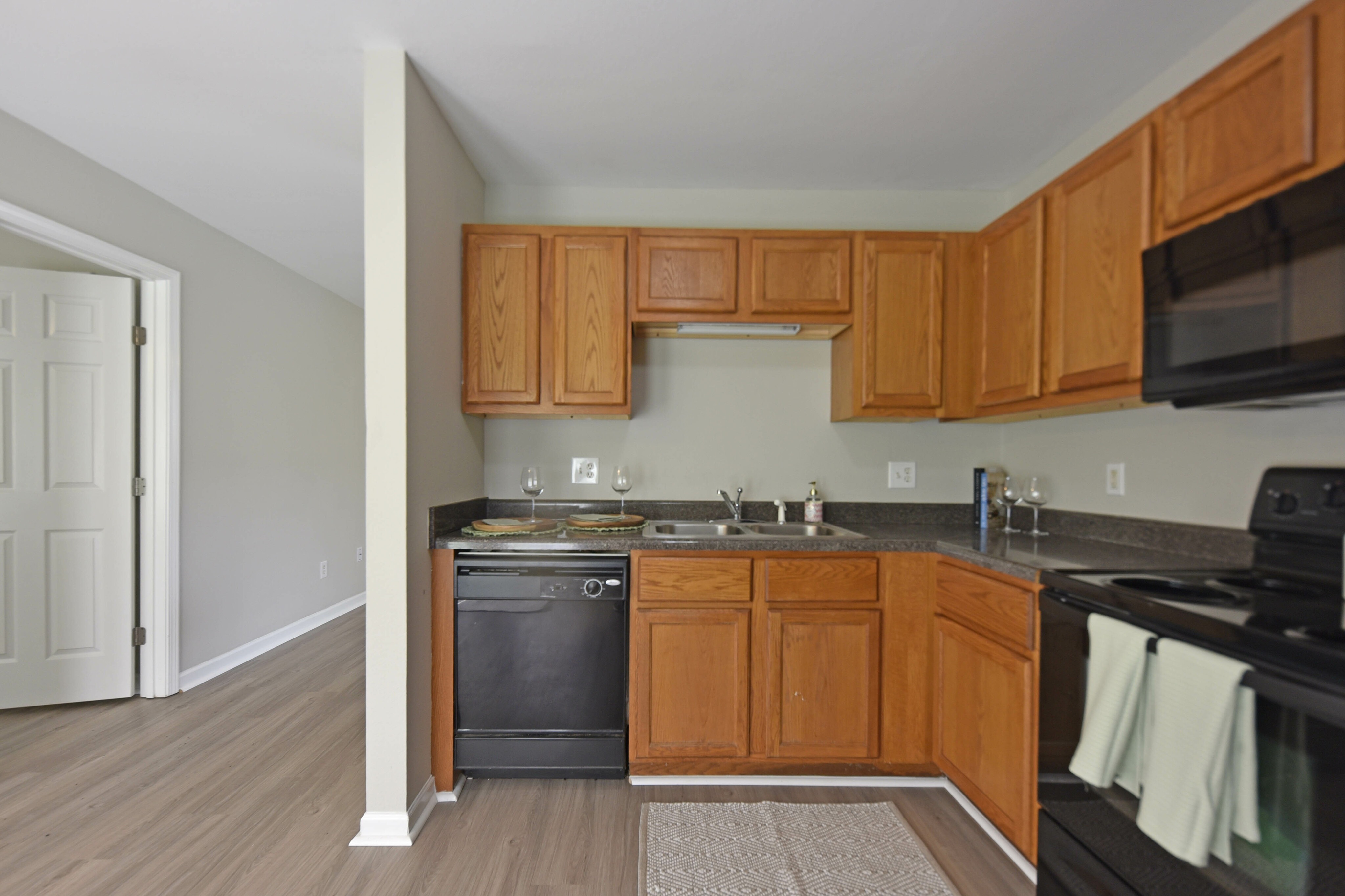 View Photos & Take A Virtual Tour | Residences at Devanshire