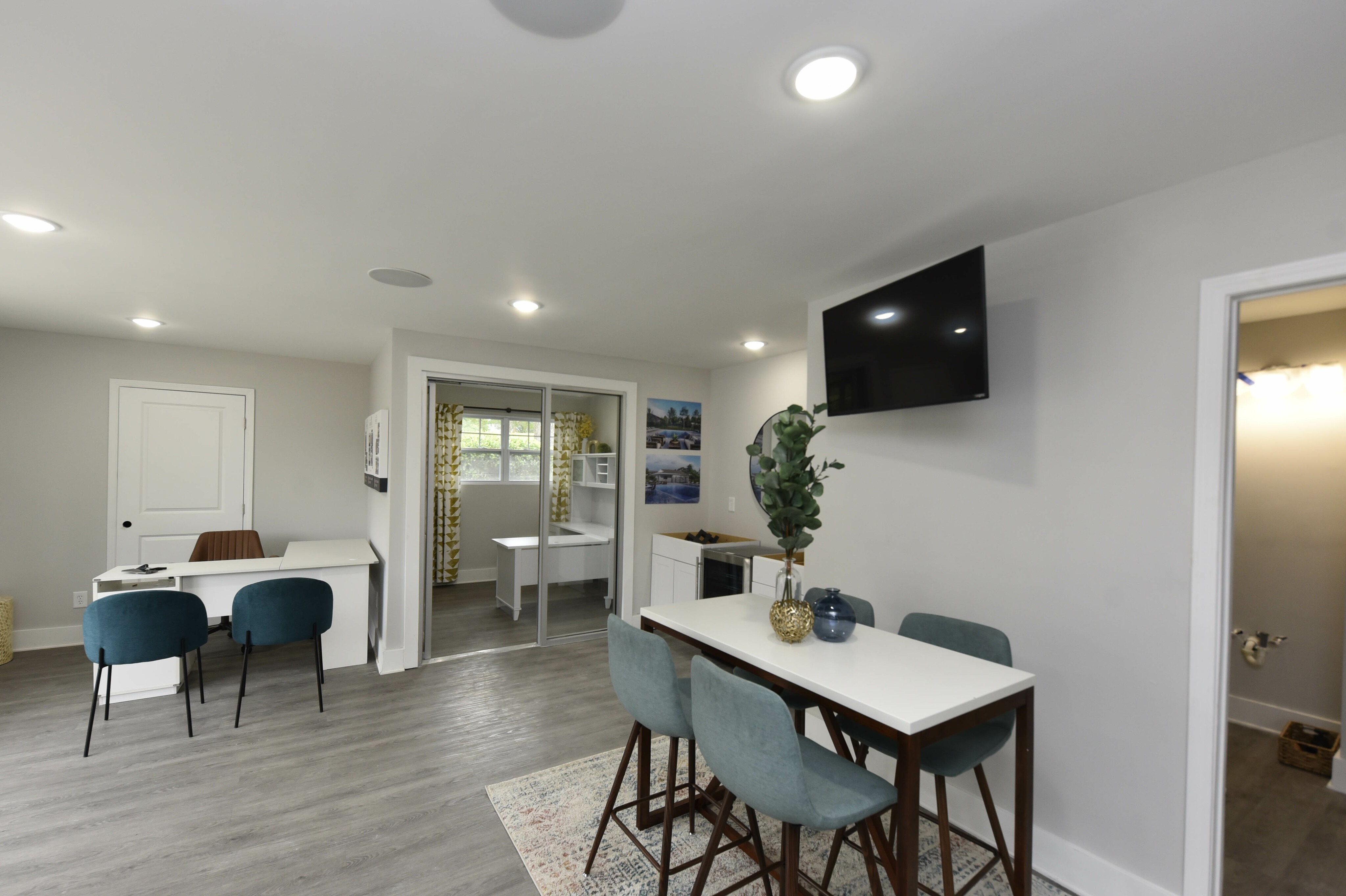View Photos | The Huntley Apartment Homes