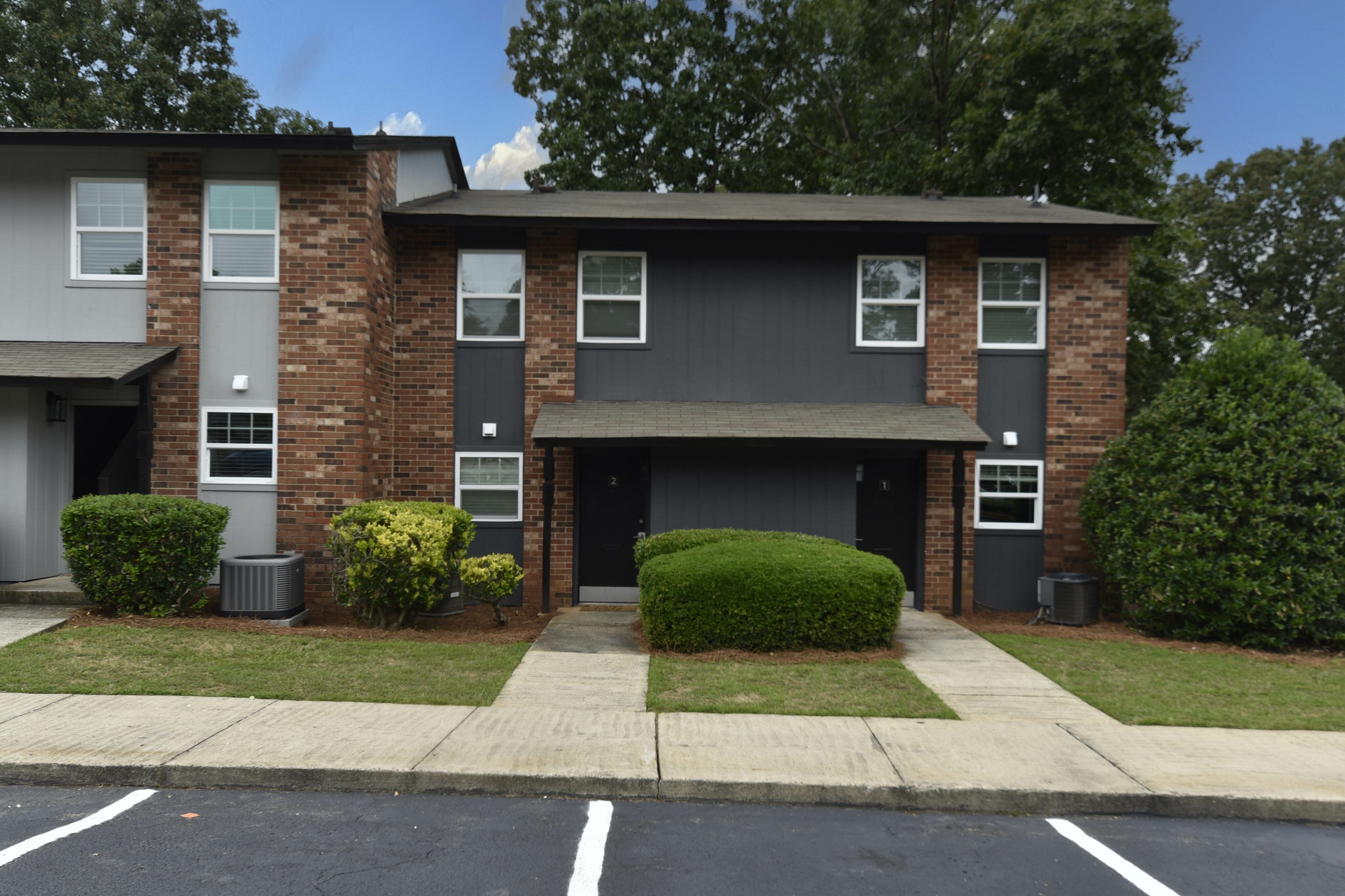 View Photos | The Huntley Apartment Homes