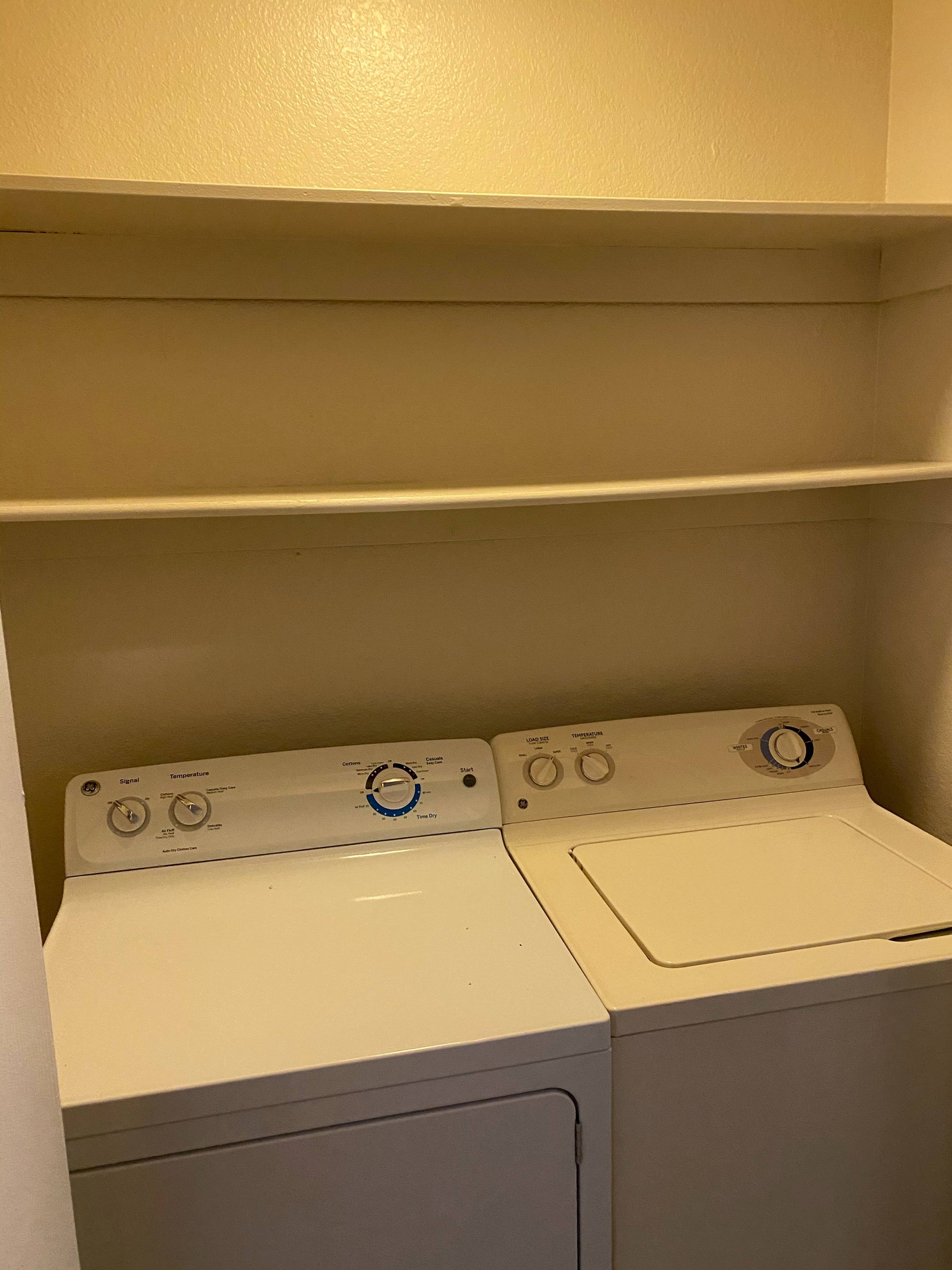 Two Bedroom Two Bath | 2 Bed Apartment | Lakeview Garden Apartments