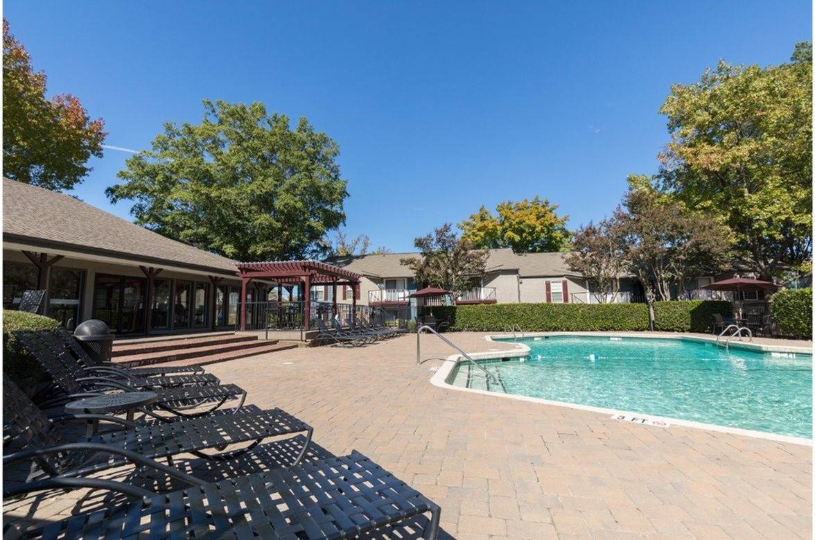 View Photos | Pelham Place North | Greenville, SC Apartments | Official ...