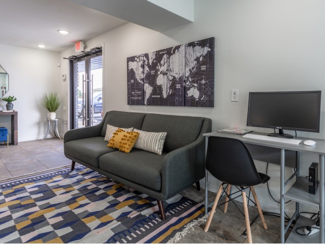 View Photos | Country Club Place Apartments