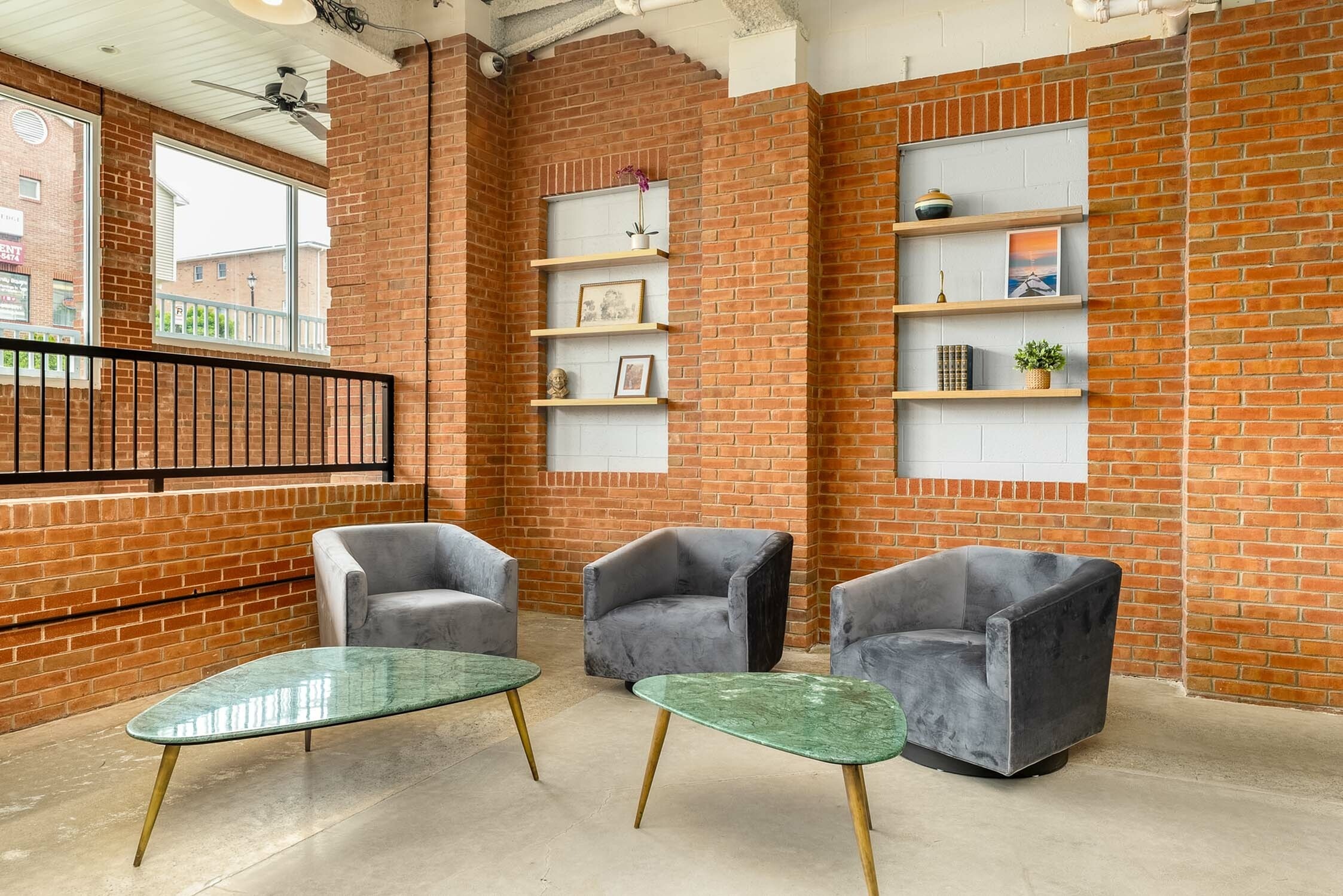 Photos & Tour | Campus Edge | IUP Student Housing