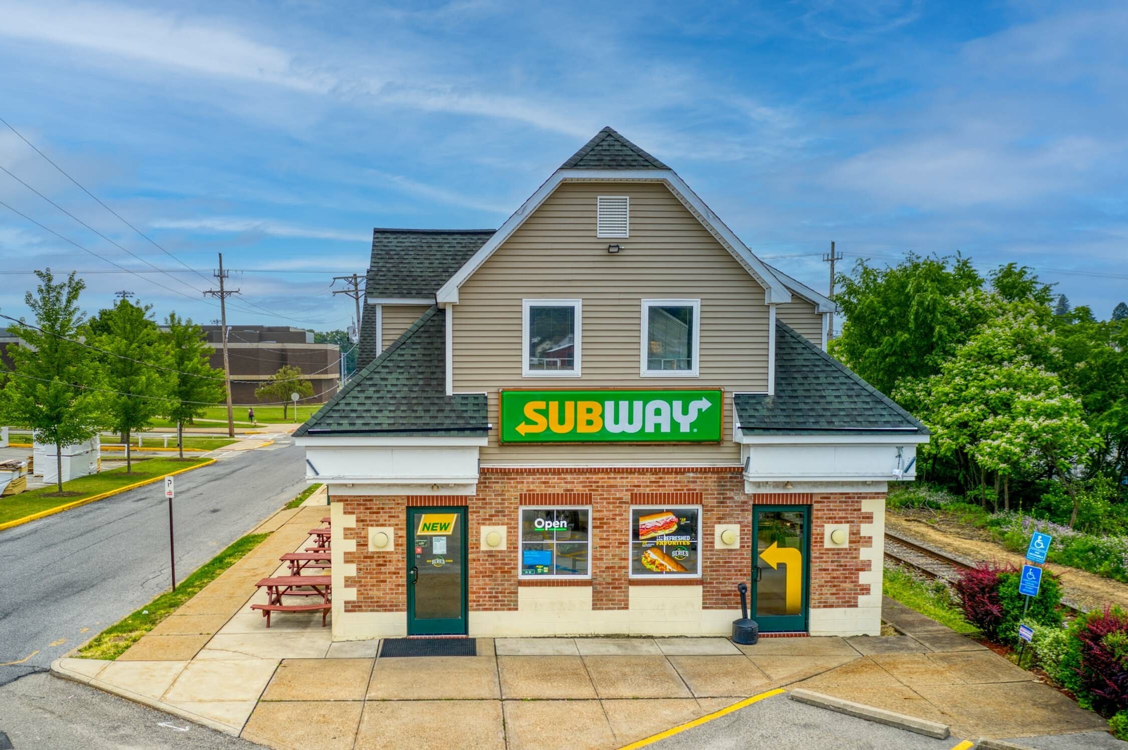 Photos & Tour | Campus Edge | IUP Student Housing