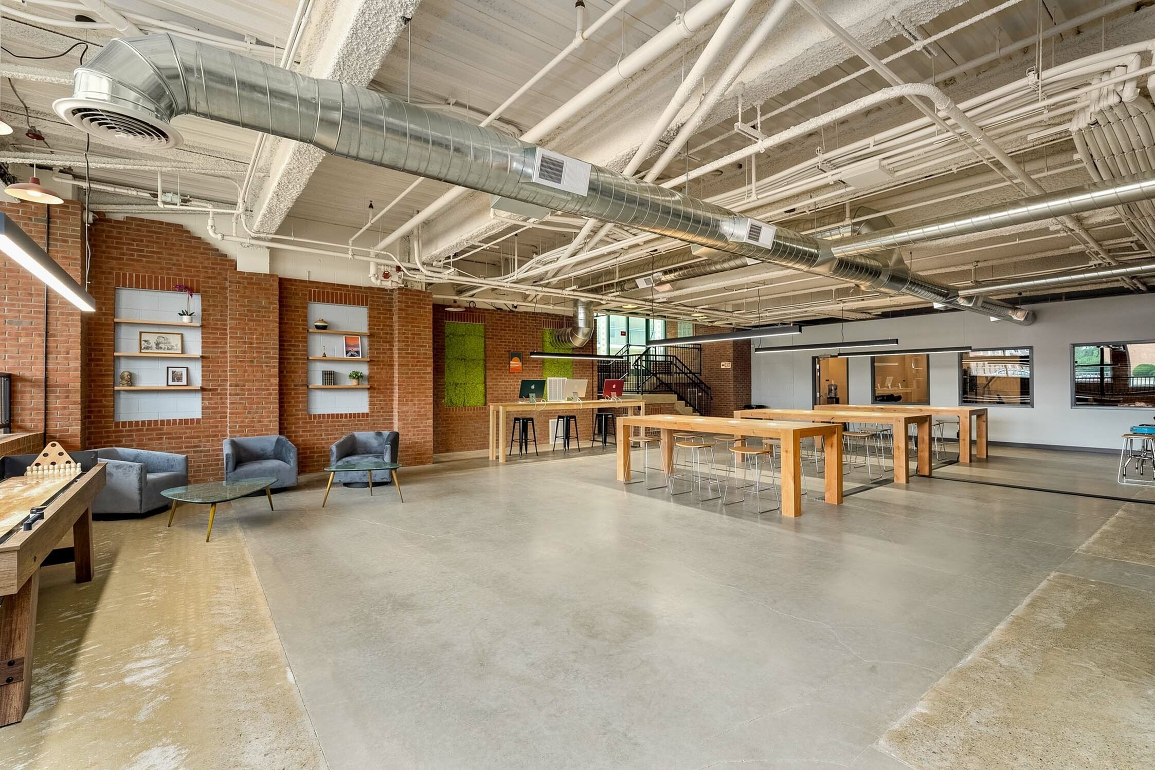 Photos & Tour | Campus Edge | IUP Student Housing