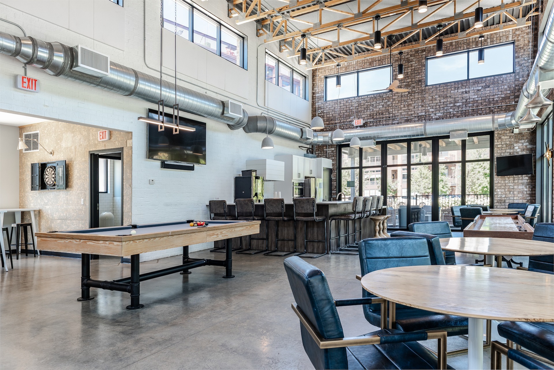 View Photos & Take A Virtual Tour | Foundry at Jeffrey Park