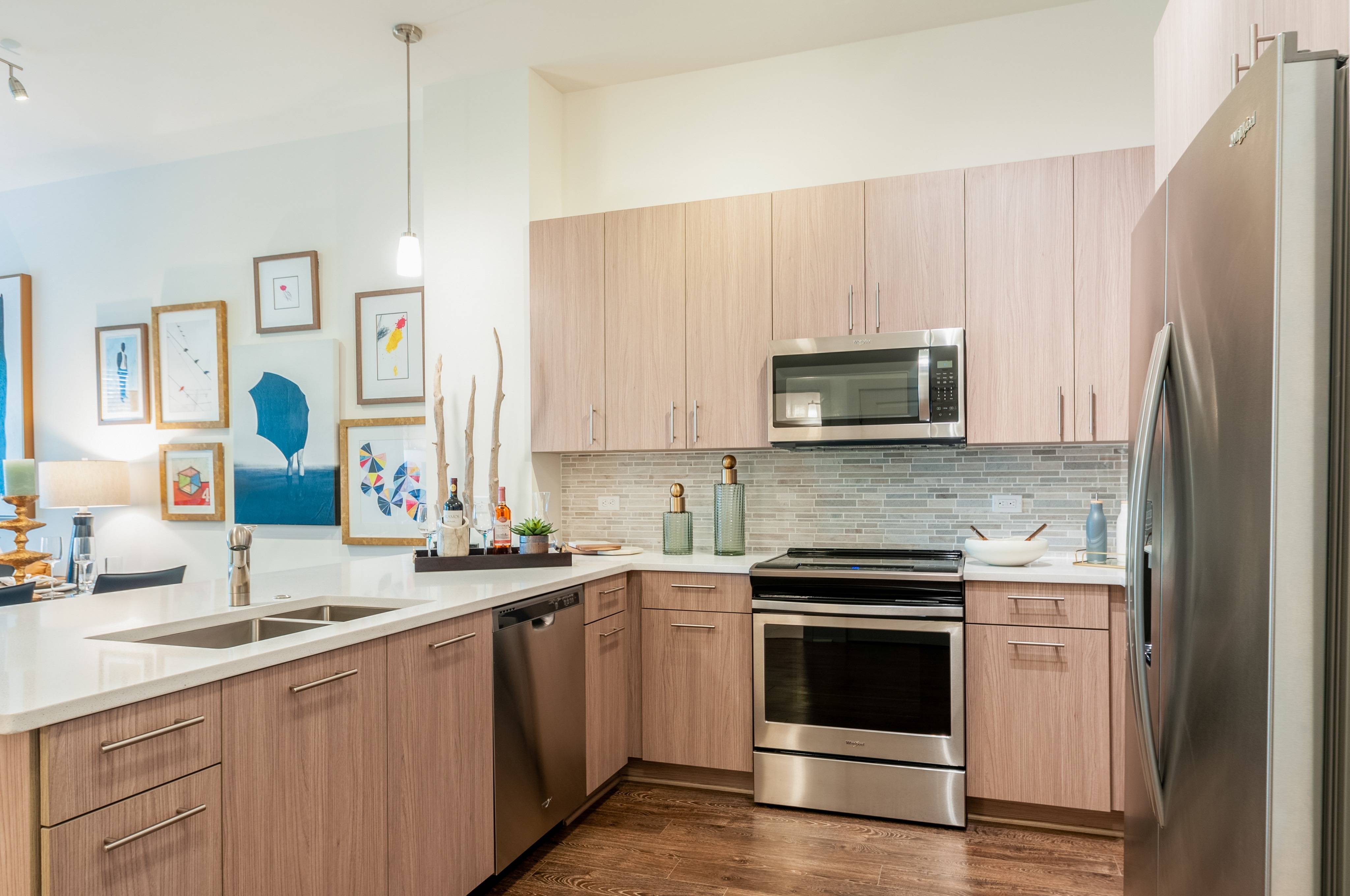 View Photos & Take A Virtual Tour | The Point at Exton