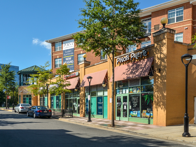 View Our Amenities | The Point at Monroe Place