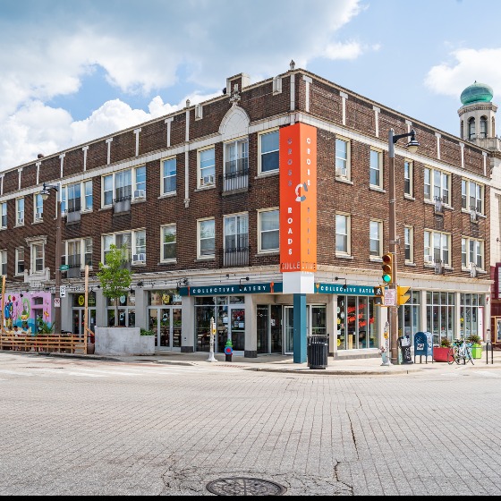 View Photos | Ivanhoe