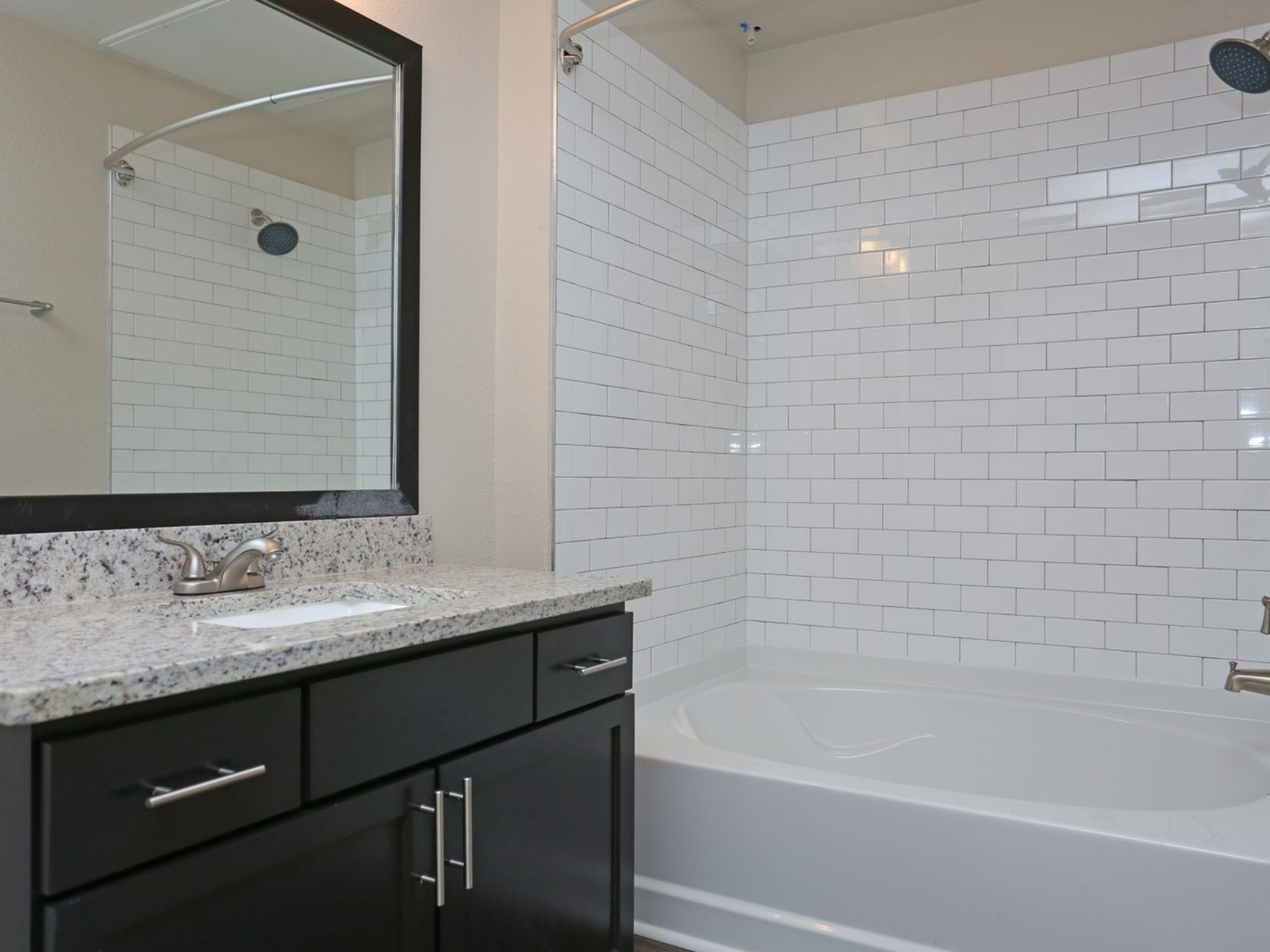 View Photos & Take A Virtual Tour | 9th Avenue Station