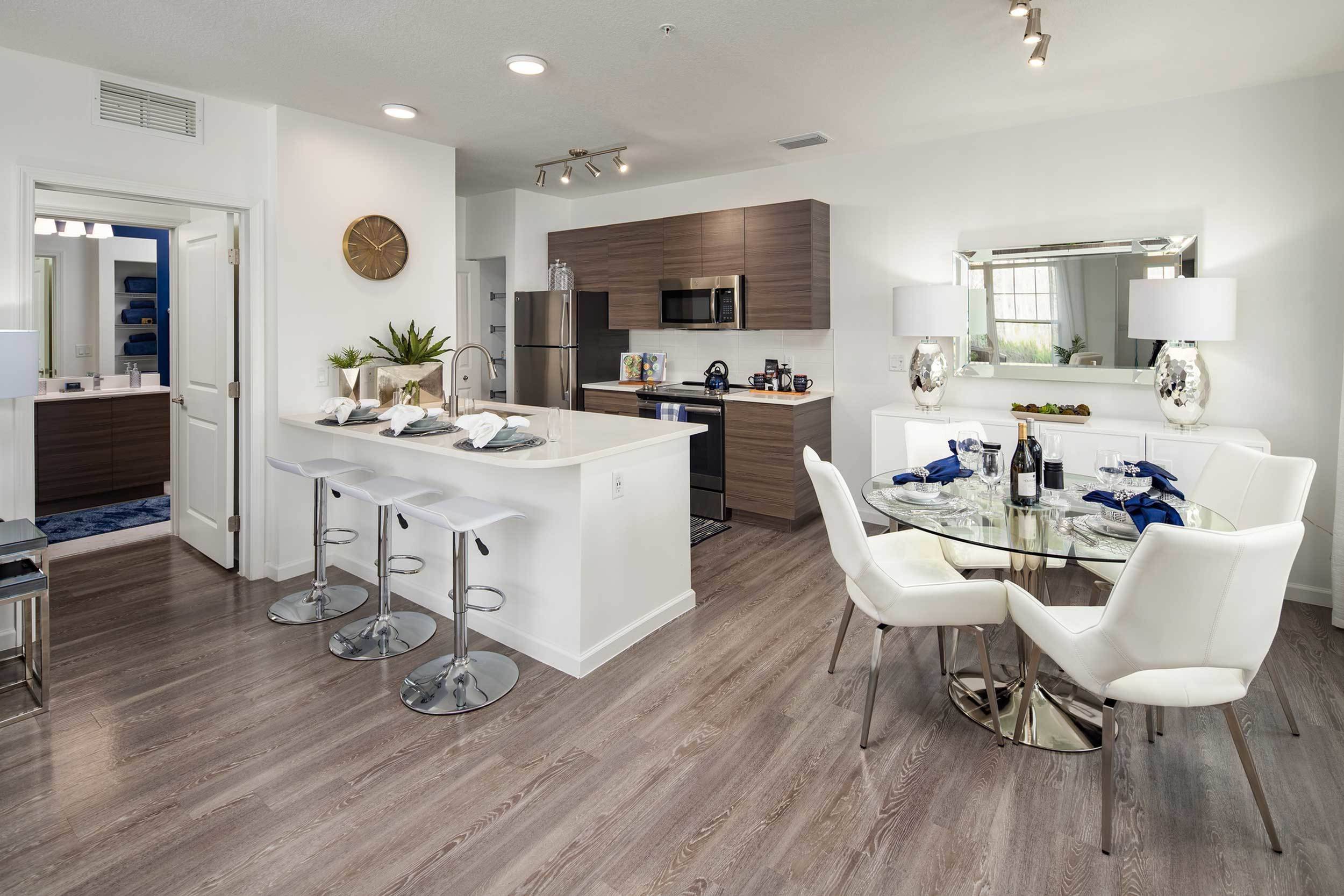 View Photos & Take A Virtual Tour | Altis Promenade