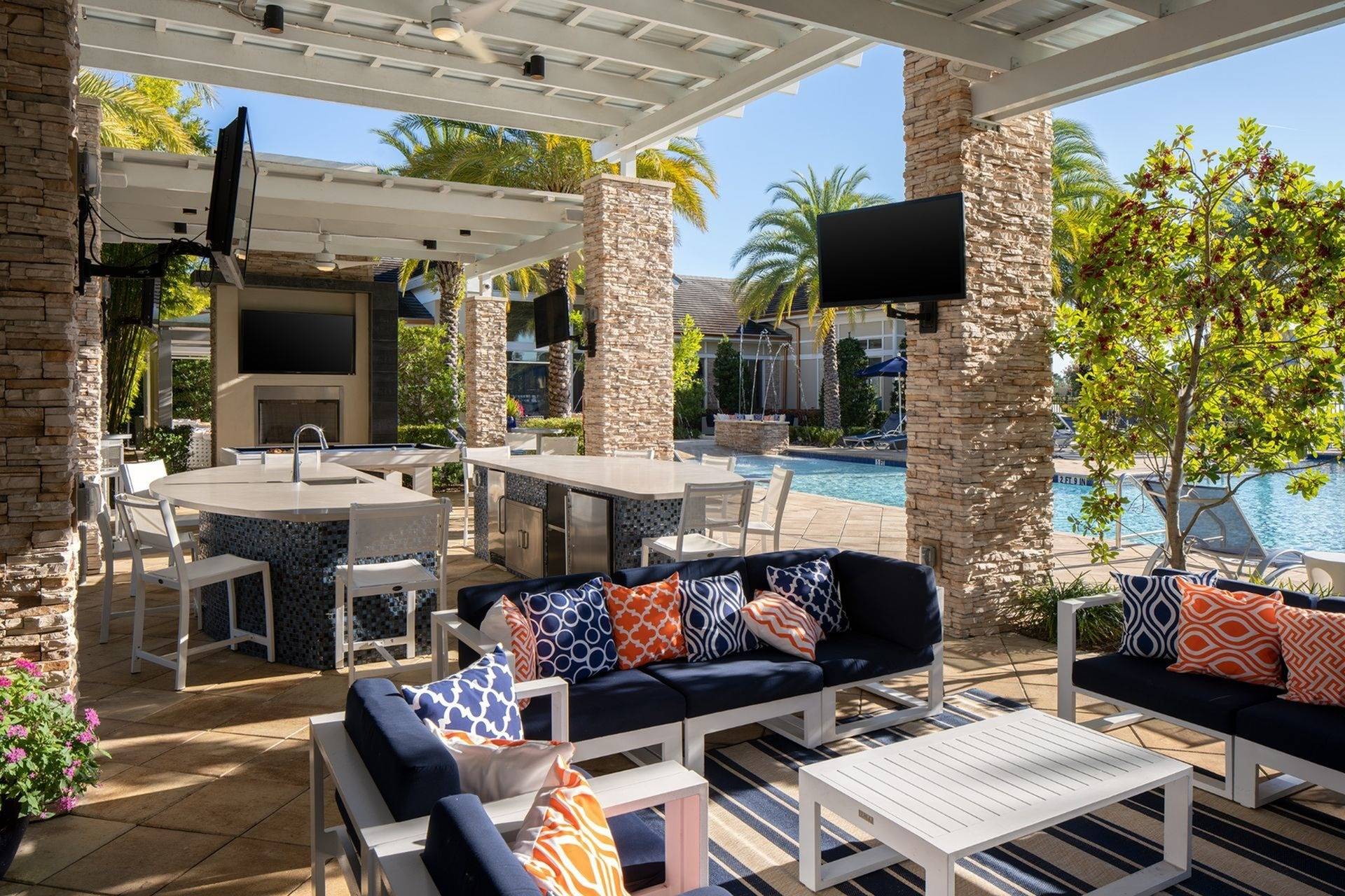 Photos | Horizon Wiregrass Ranch | Apartments in Wesley Chapel, FL