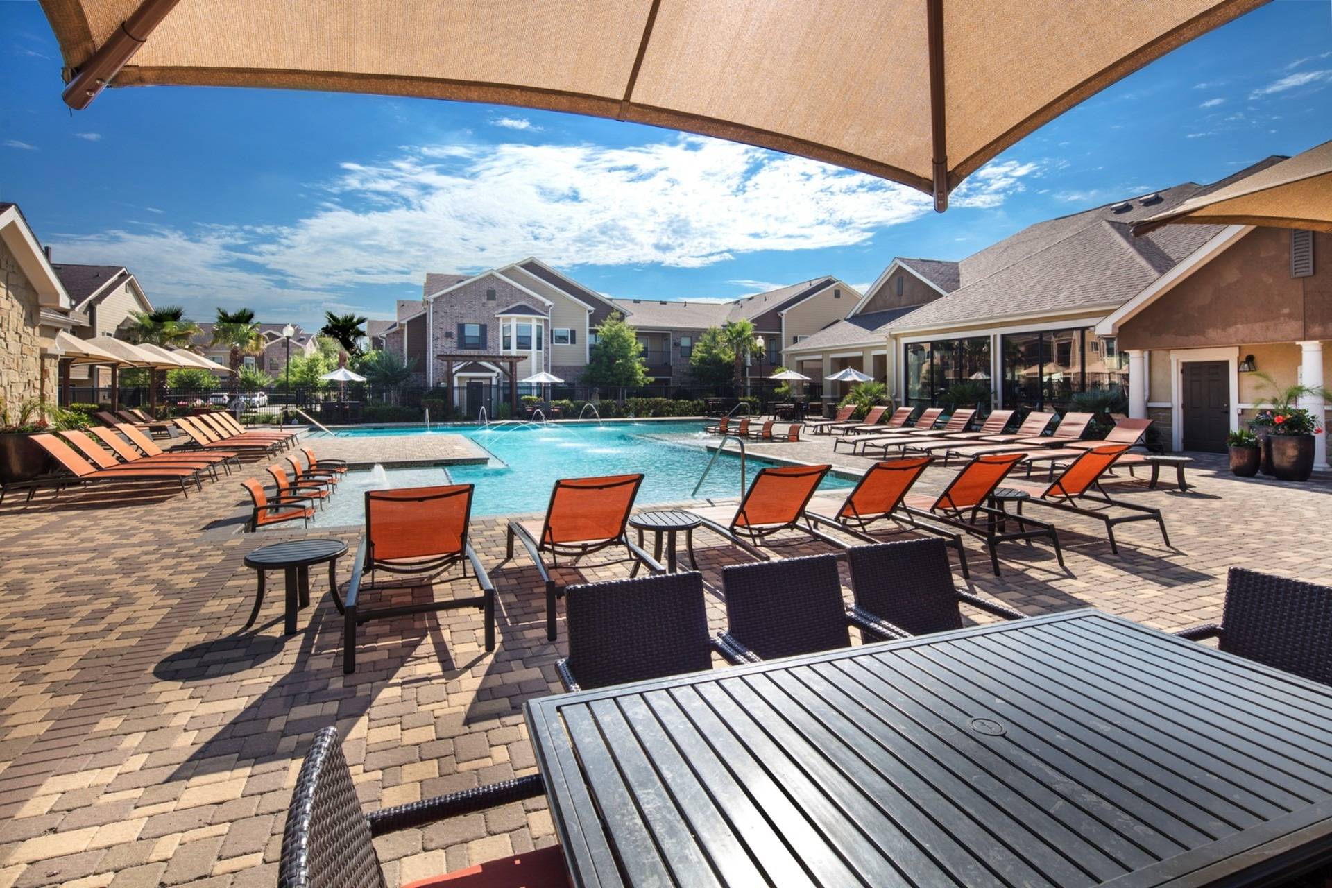 Photos & Tours | Avenues at Northpointe | Tomball Apartments