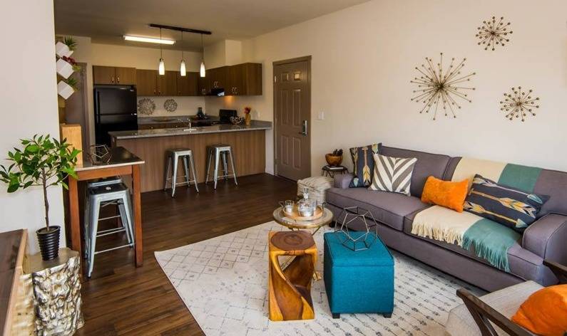 View Photos of Bellevue Crossing Apartments | Bend, Oregon Apartments